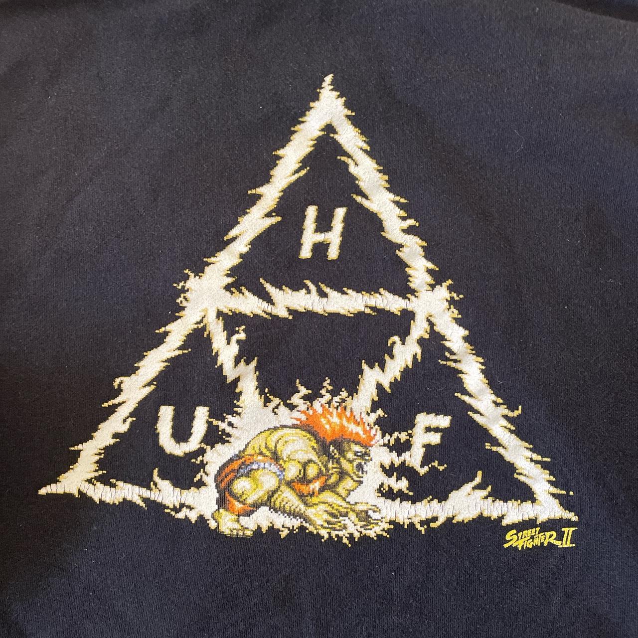 Huff x street fighter Hoodie Used good... - Depop