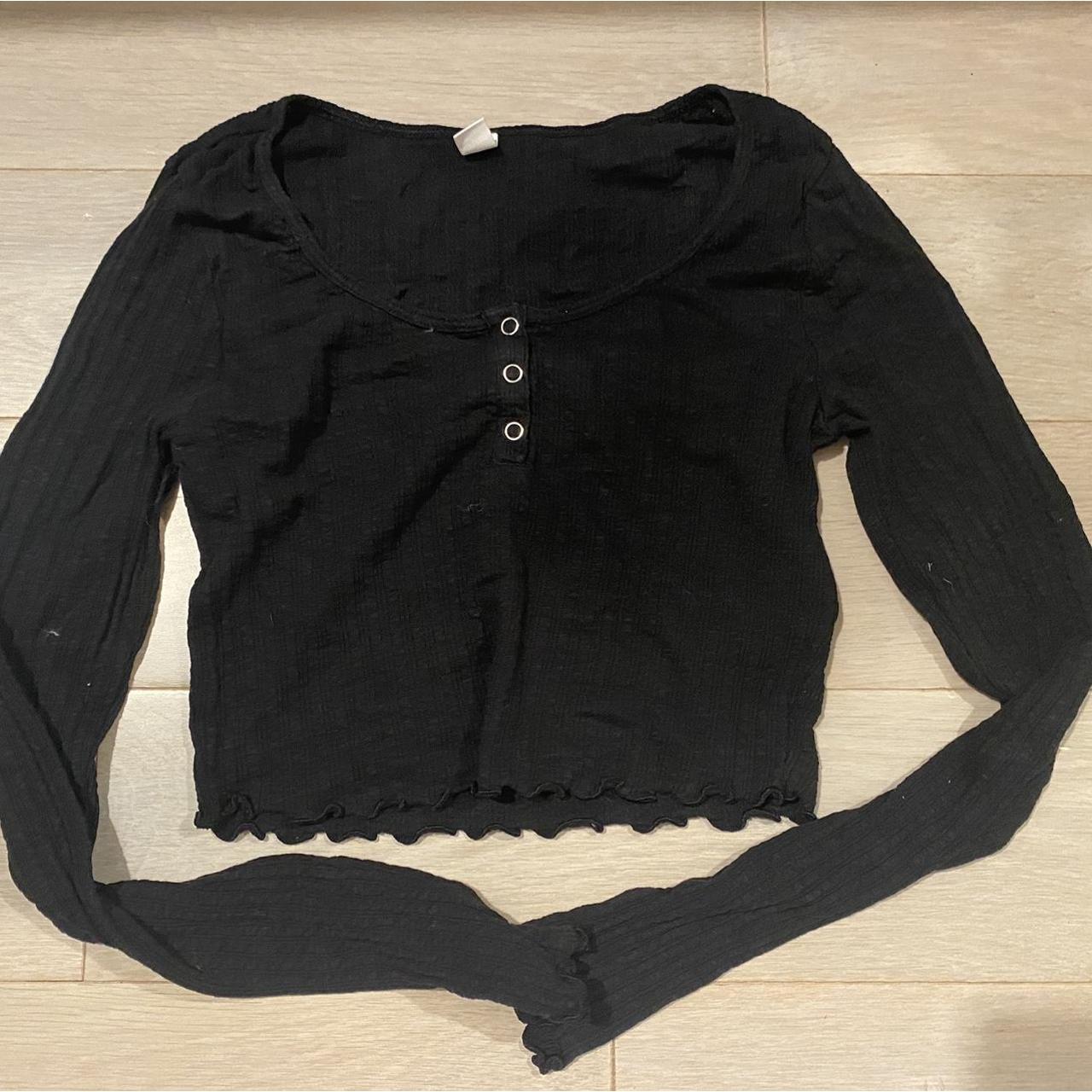 Comfy black long sleeve - Depop