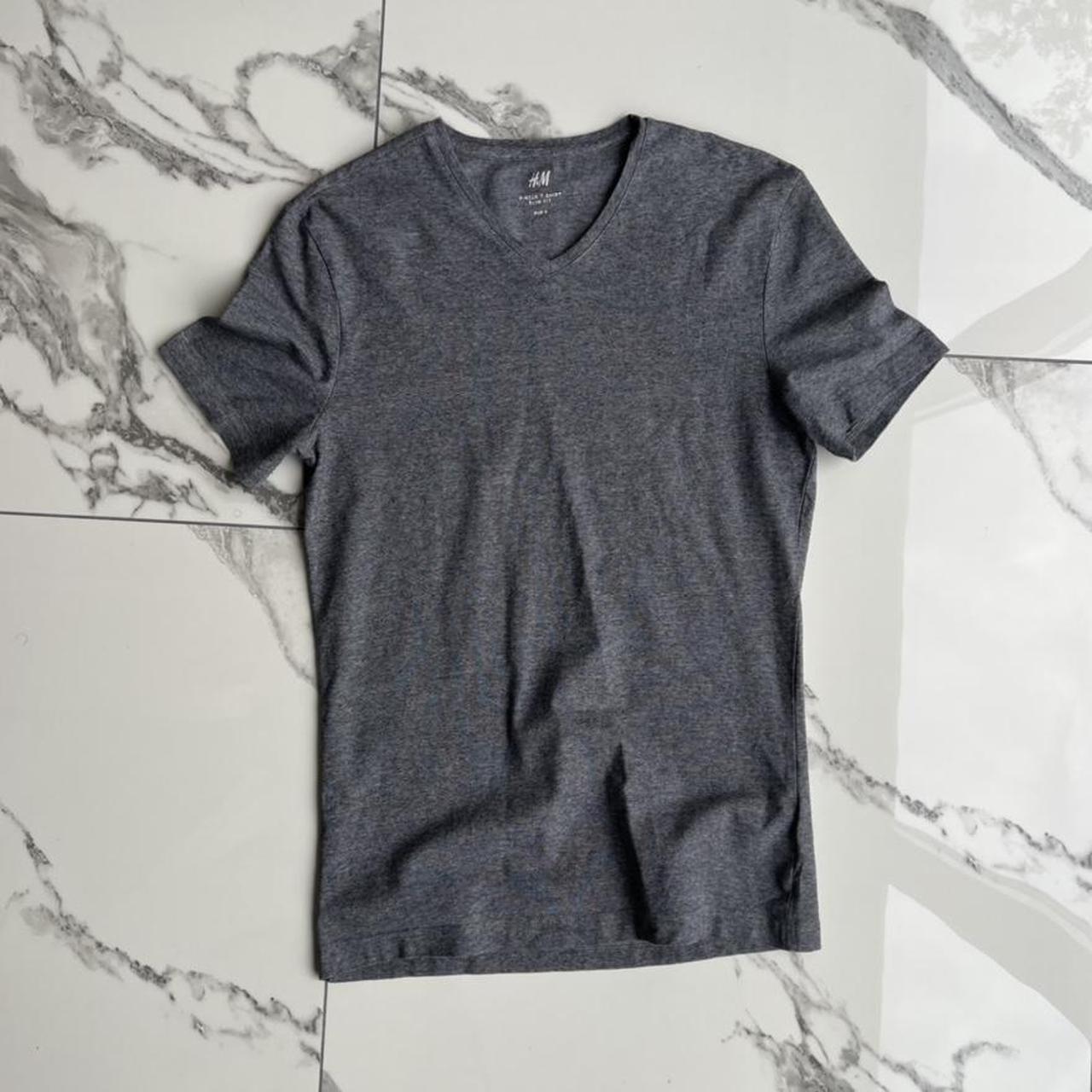H&M Men's Grey T-shirt | Depop