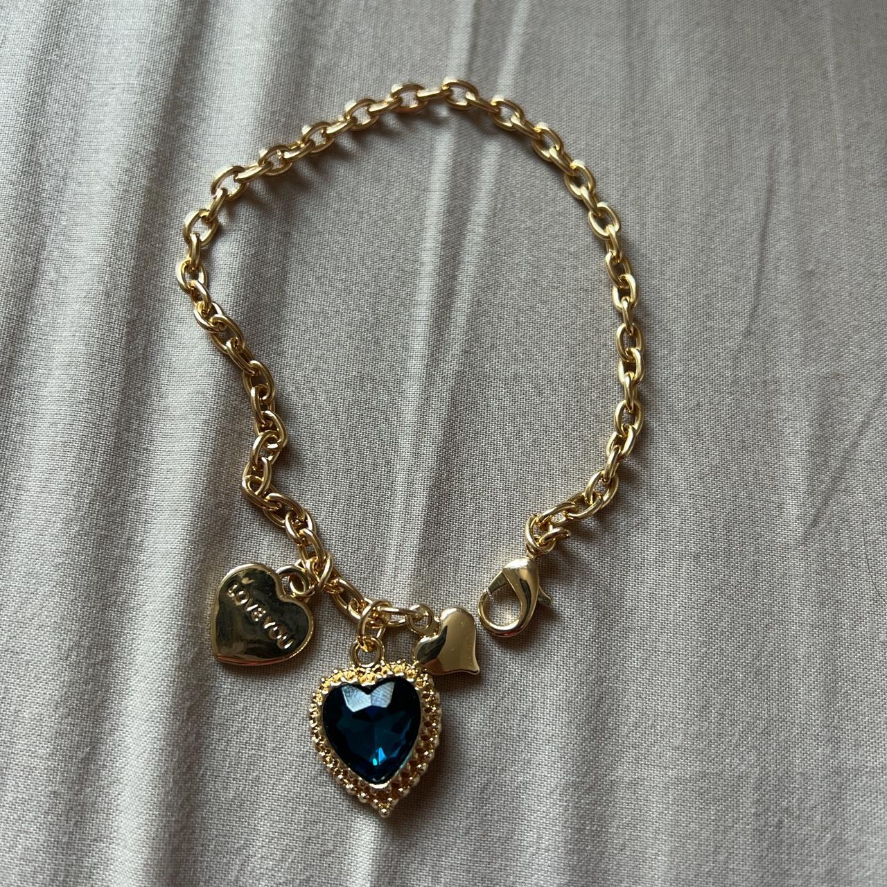Gorgeous heart of the ocean bracelet Stunning gift... - Depop