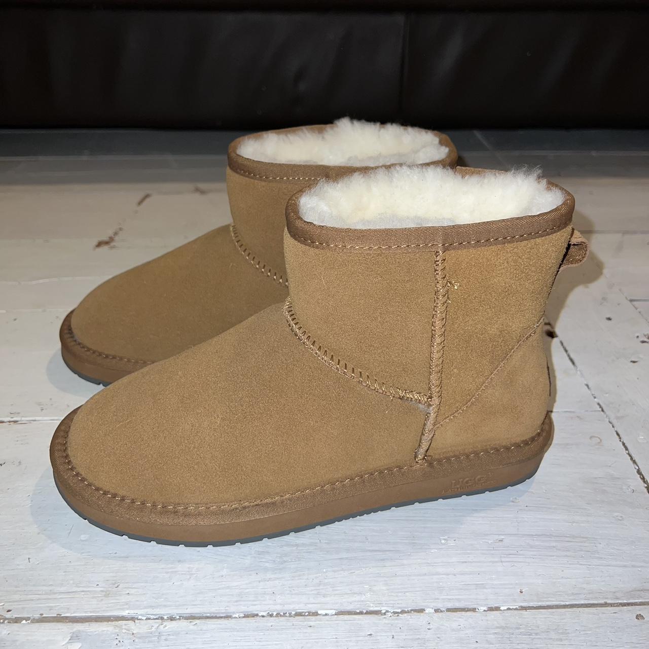 UGG since 1974 Australian Shepherd Unisex Mini... - Depop