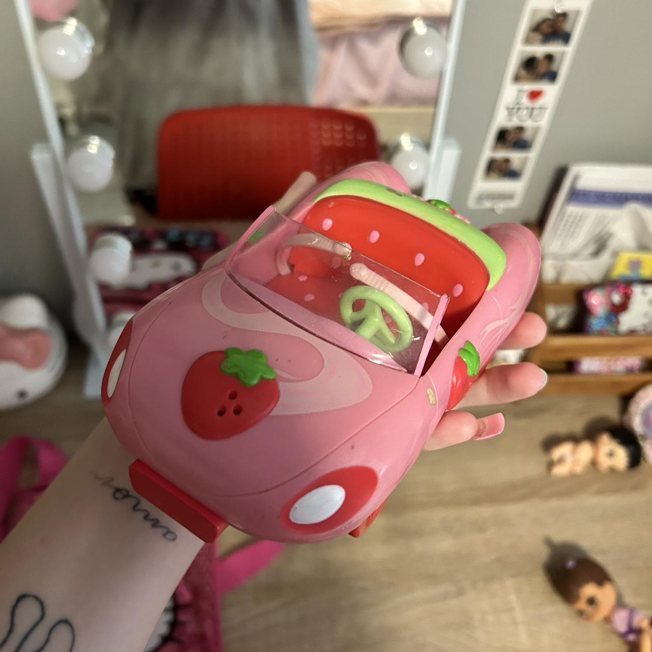 🎀2008 STRAWBERRY SHORTCAKE CAR🎀 WELCOME TO MY... - Depop