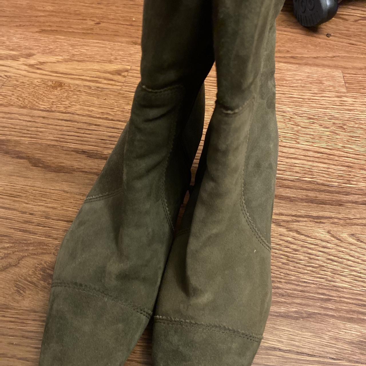 Casual Corner Vintage Pointed Toe Kitten Heel Suede... - Depop