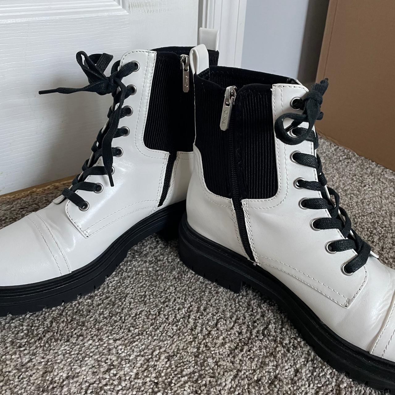 Circus by Sam Edelman Men's White and Black Boots | Depop