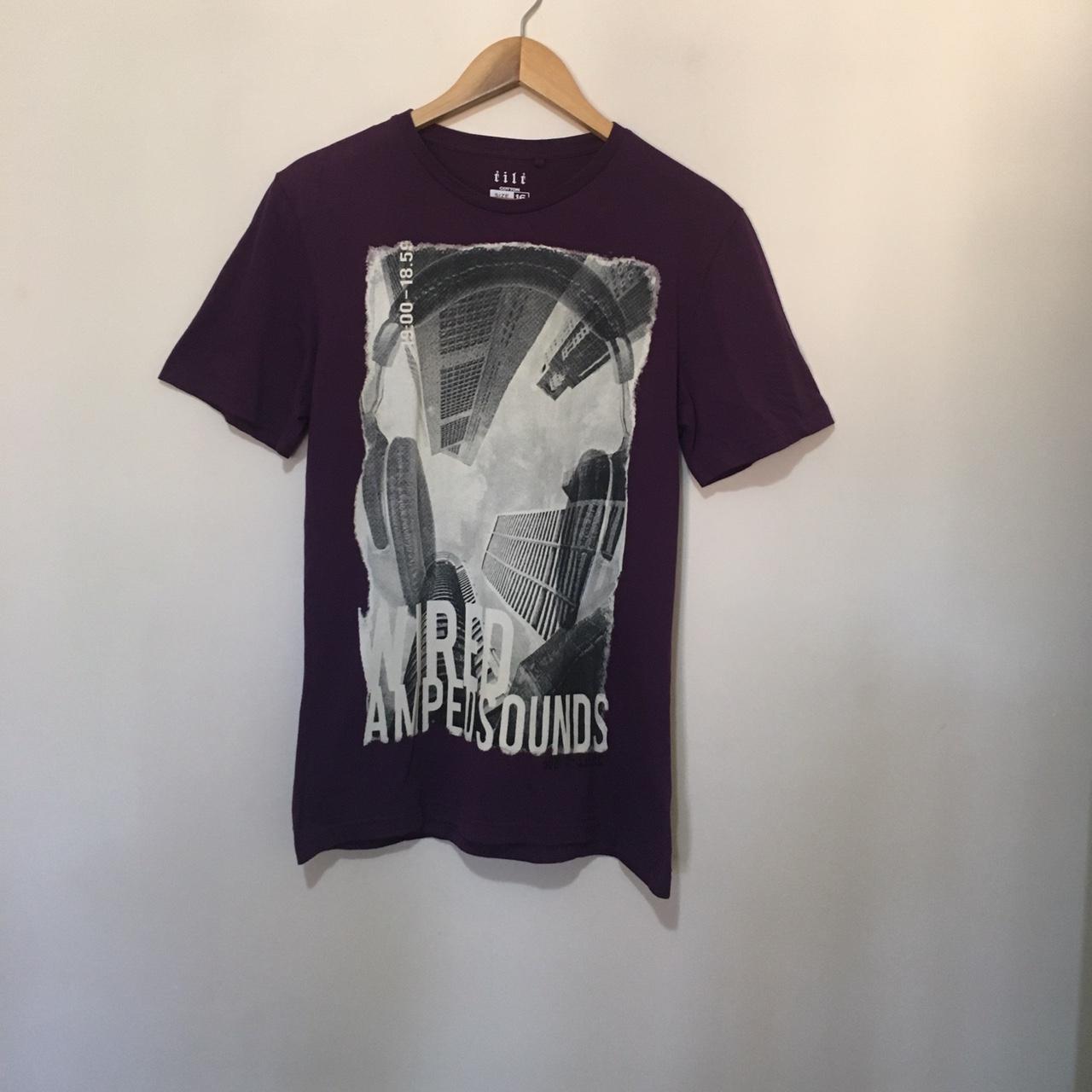 Early 2000s graphic print t-shirt purple shirt with... - Depop