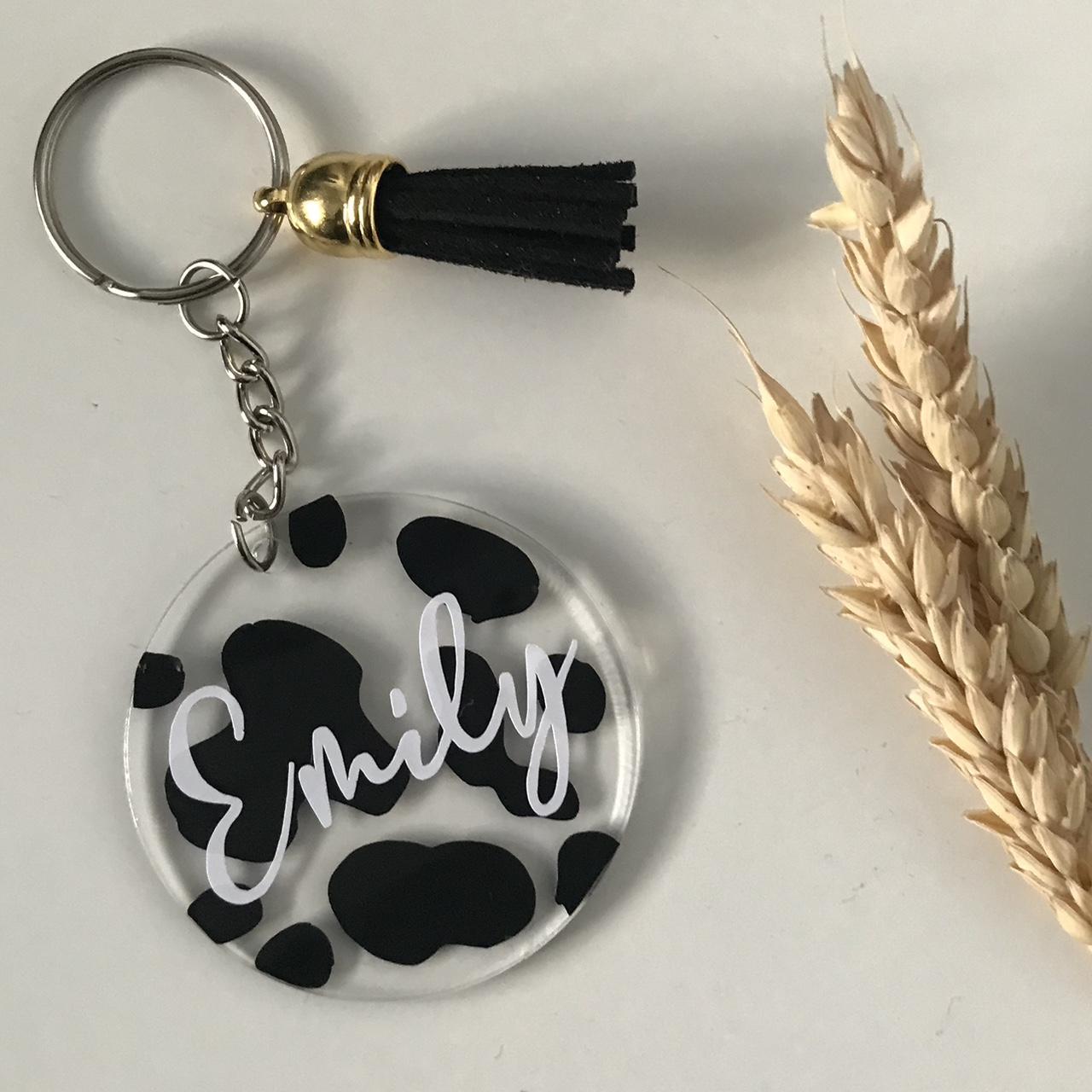 Cow pattern personalised Keyring Message for the... - Depop