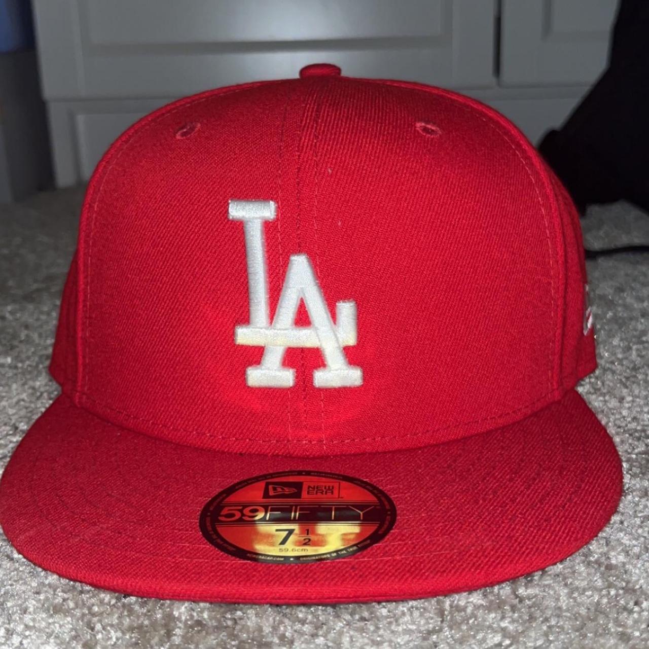 LA Dodgers Fitted Cap Size 7 1/2 Used- Looks new Red - Depop