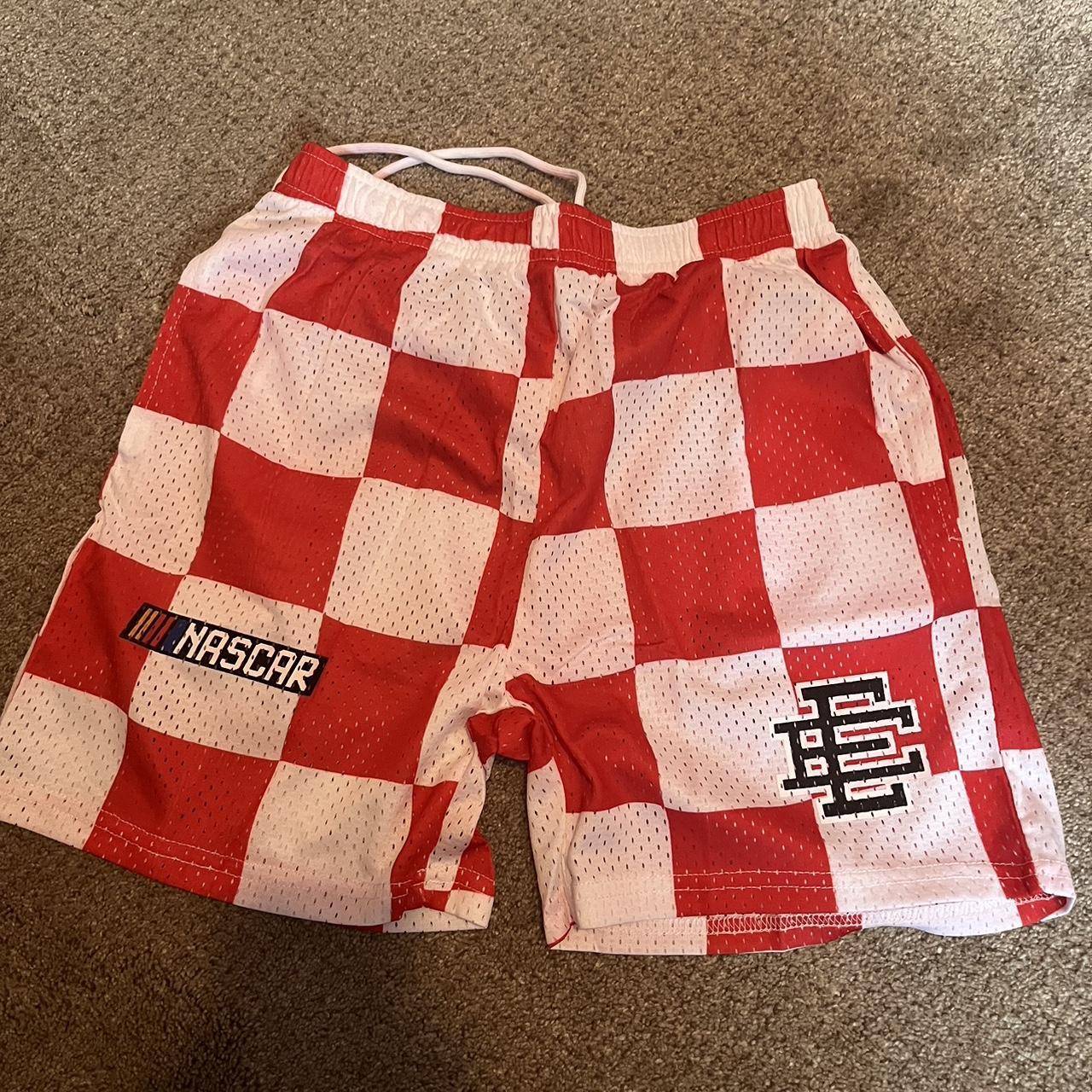Eric emmanuel shorts size M Reps Shoot me questions - Depop