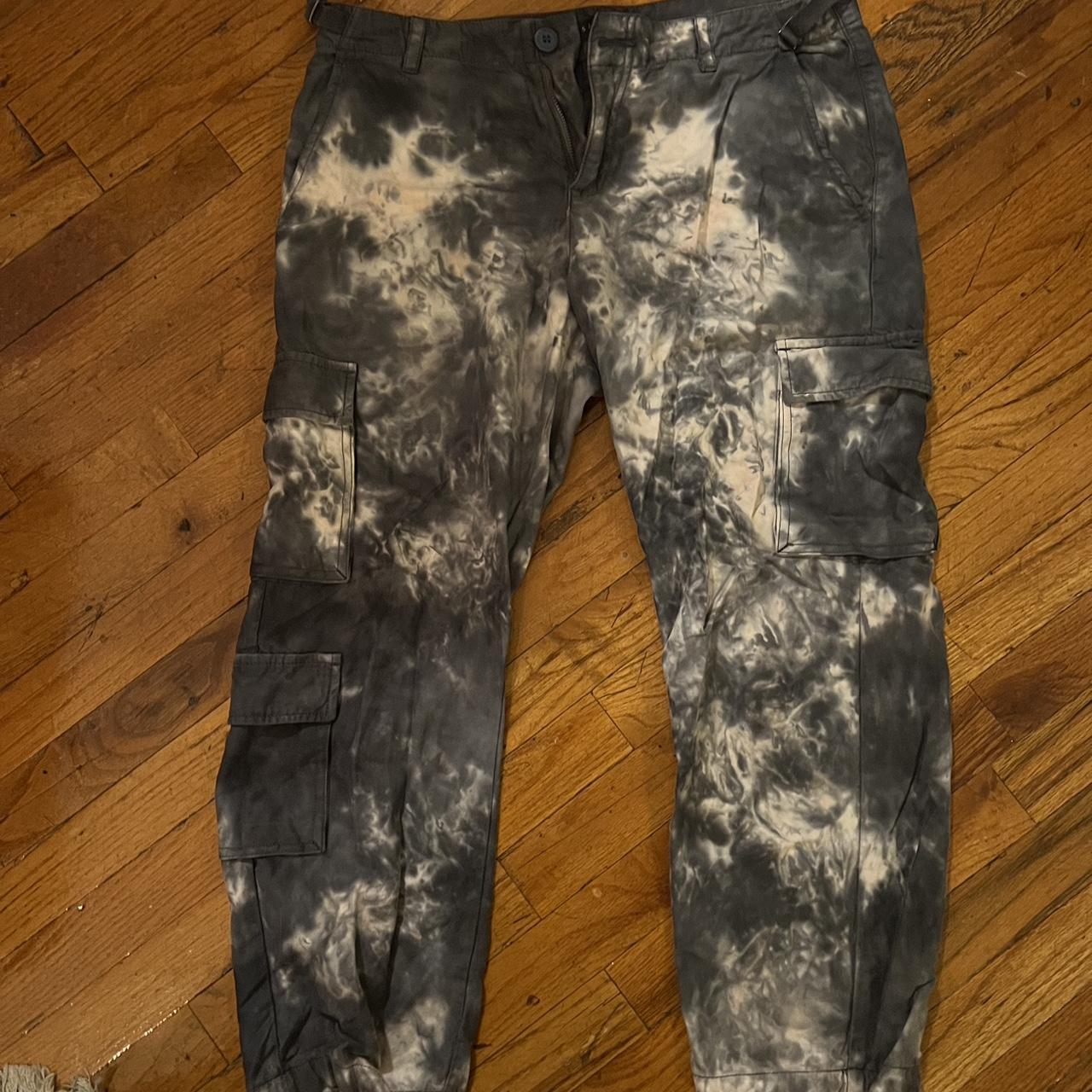 Low rise patterned cargo pants. Sinched at the... - Depop