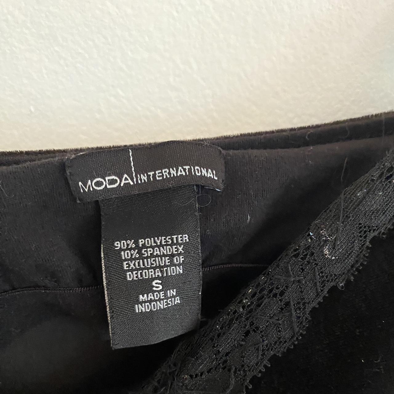 MODA-International Velvety Tank-top DM for exact... - Depop