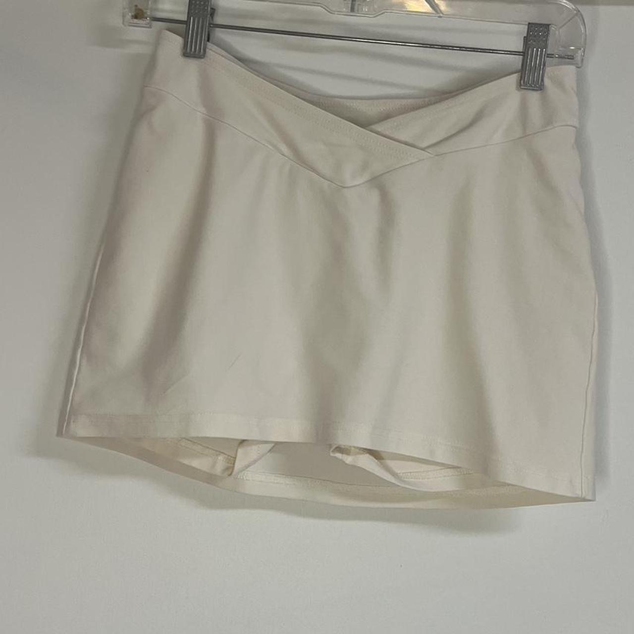 Super cute AYM studio v-front mini skort Super... - Depop