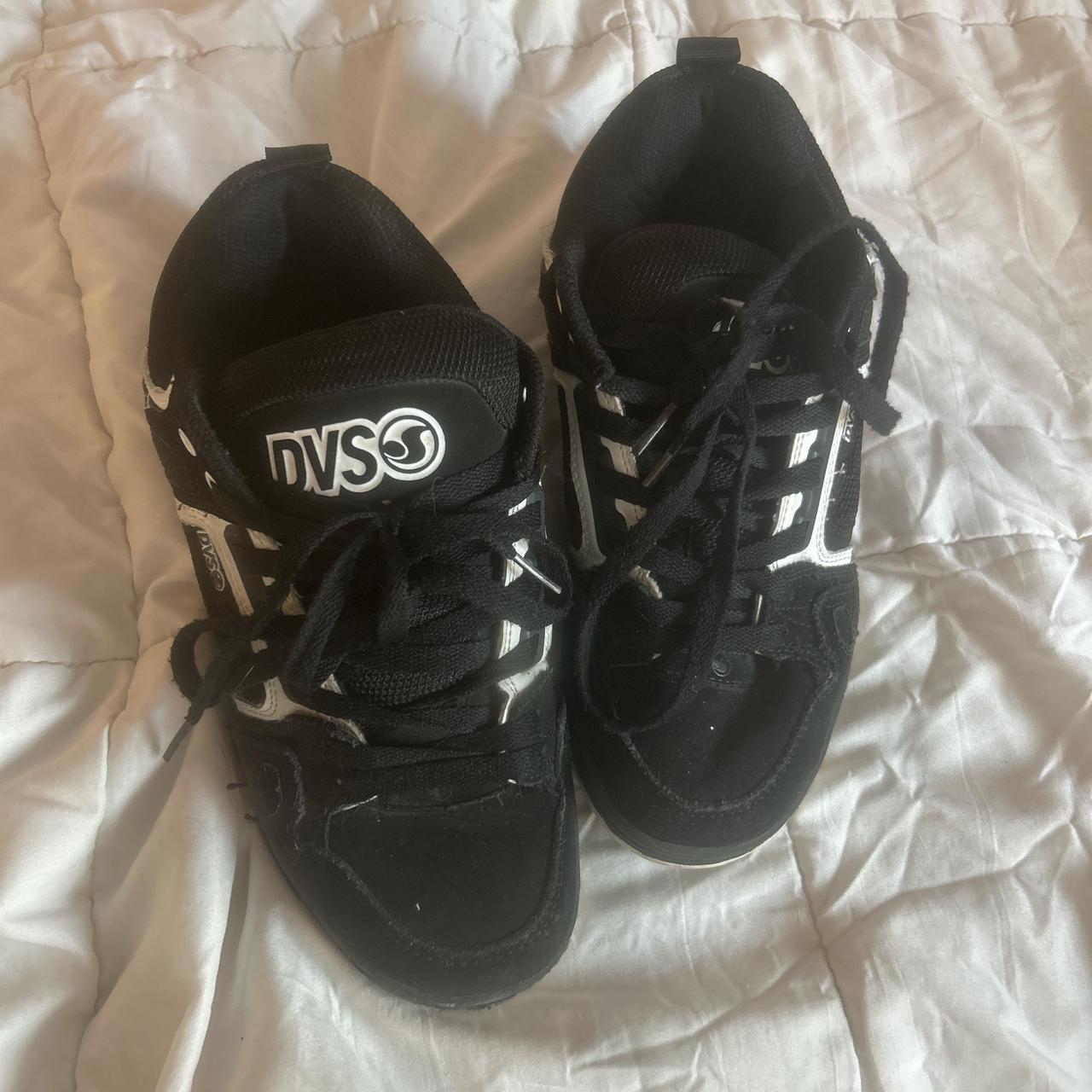 DVS Comanche men’s 8, threading fraying #dvs #dc - Depop