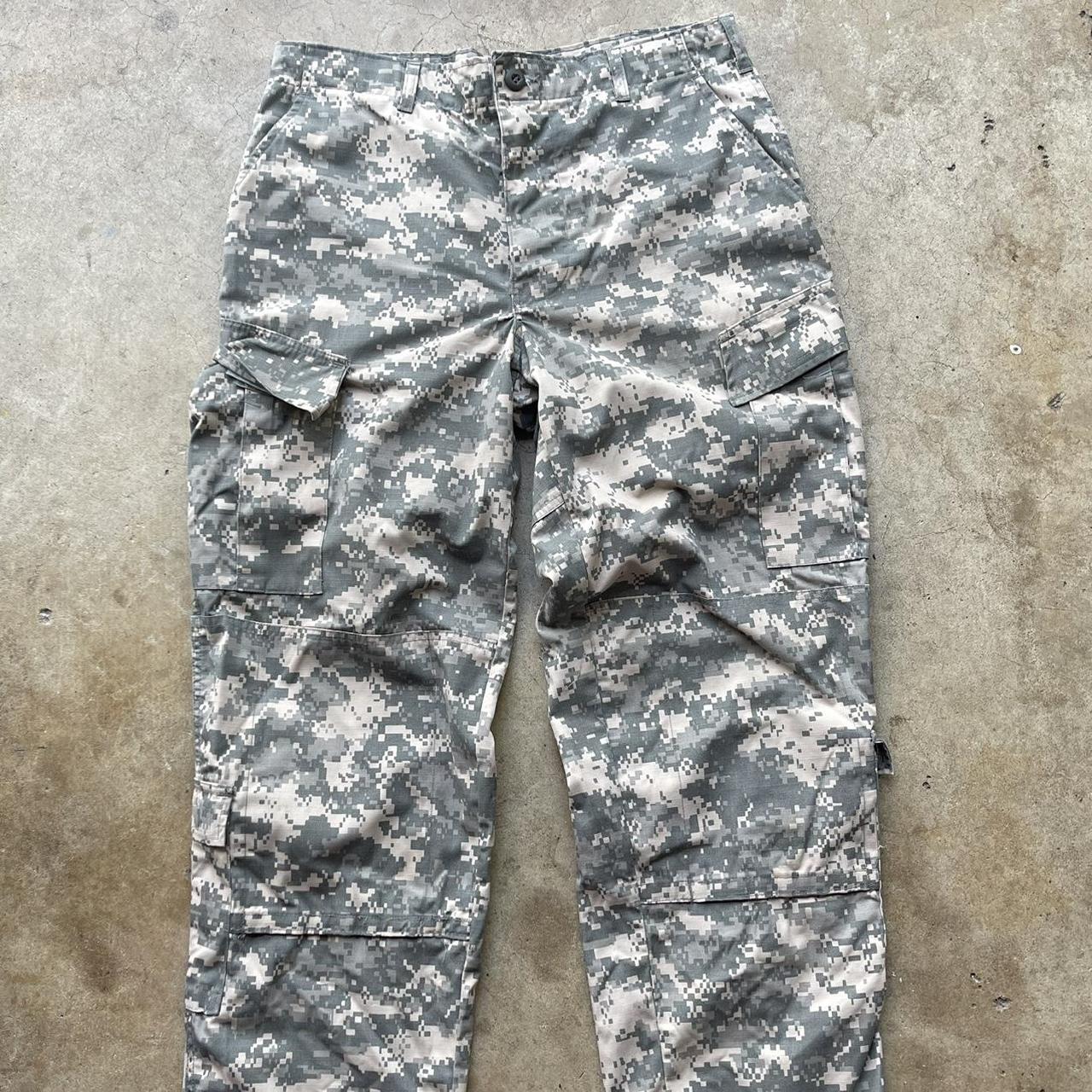 BDU Camo Cargo Pants Essential cargo pants. With... - Depop