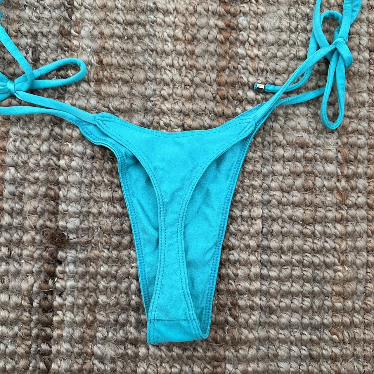 White sands swim bikini Incredible material Worn a... - Depop