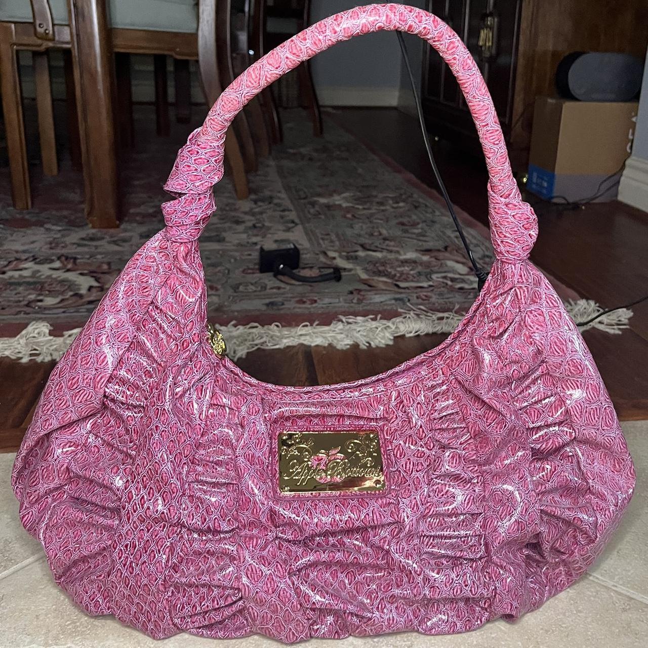 Apple bottoms large shoulder bag. Rubber seam on the... - Depop