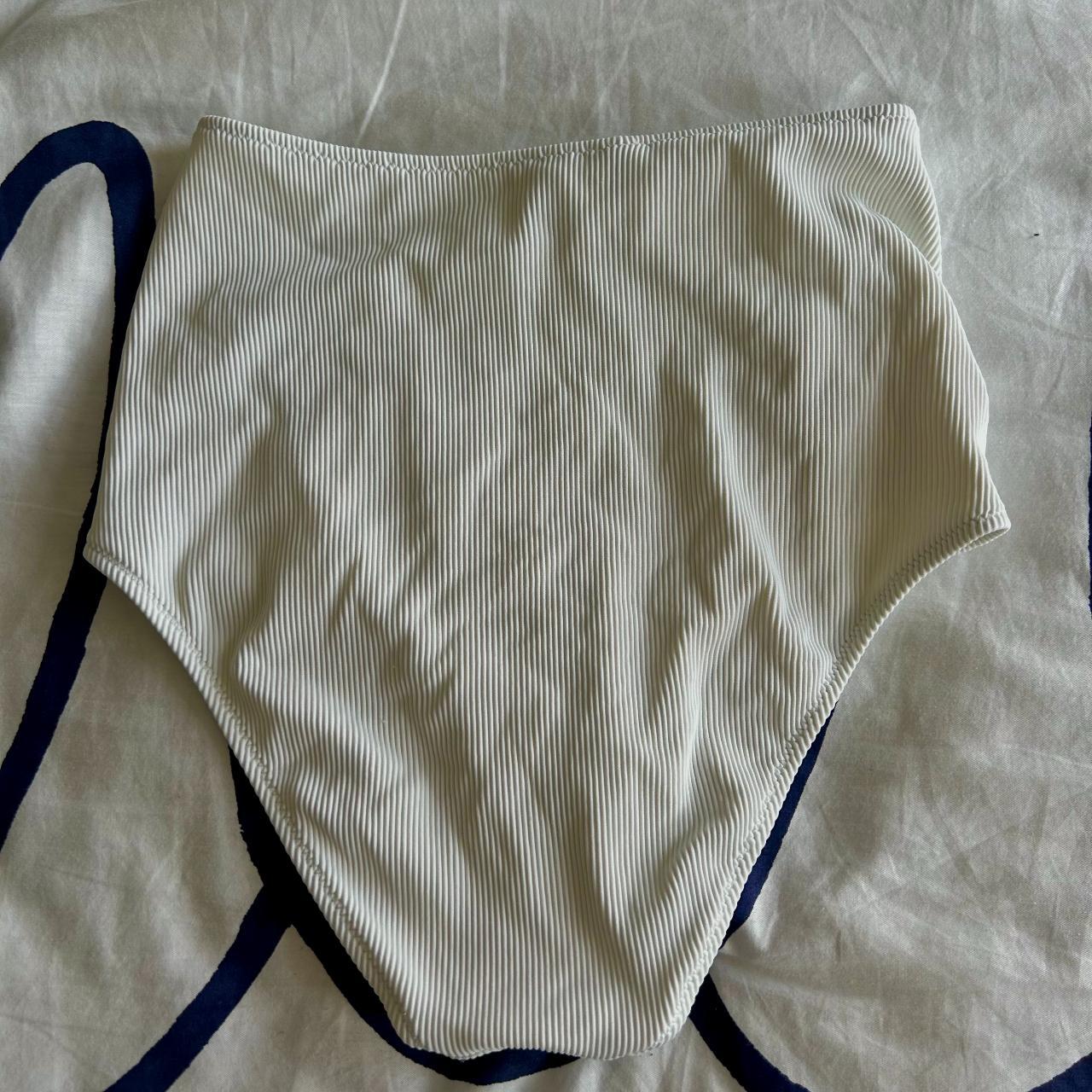Aerie Women's White Bikini-and-tankini-bottoms | Depop