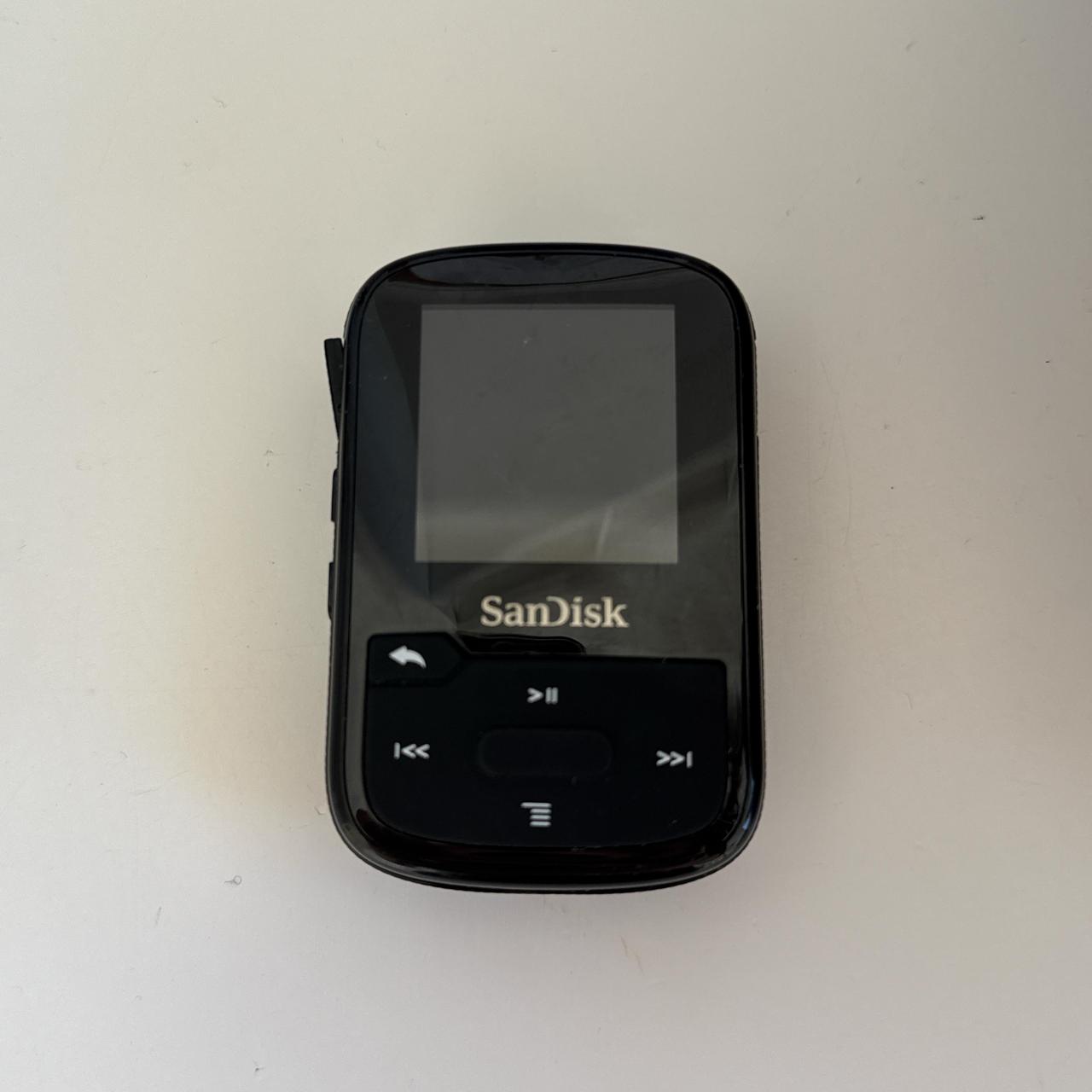 Sandisk mp3 player, excellent condition. One year... - Depop