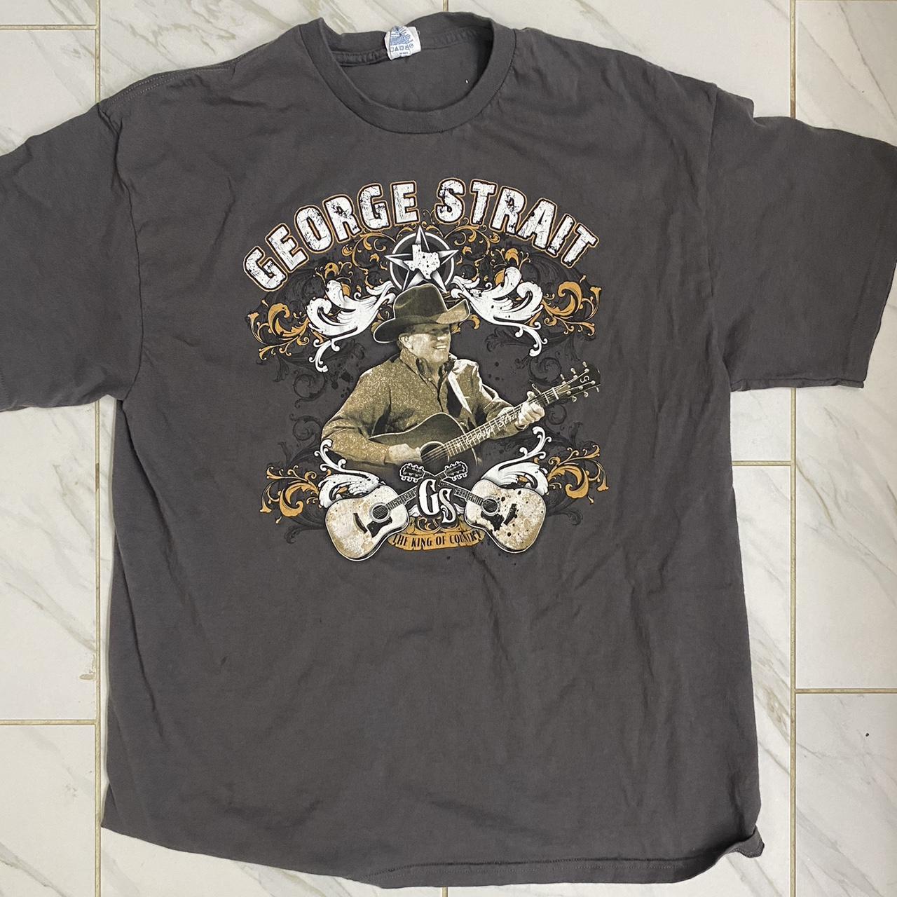 2013 George Strait Tour Tee Size: XL #country... - Depop