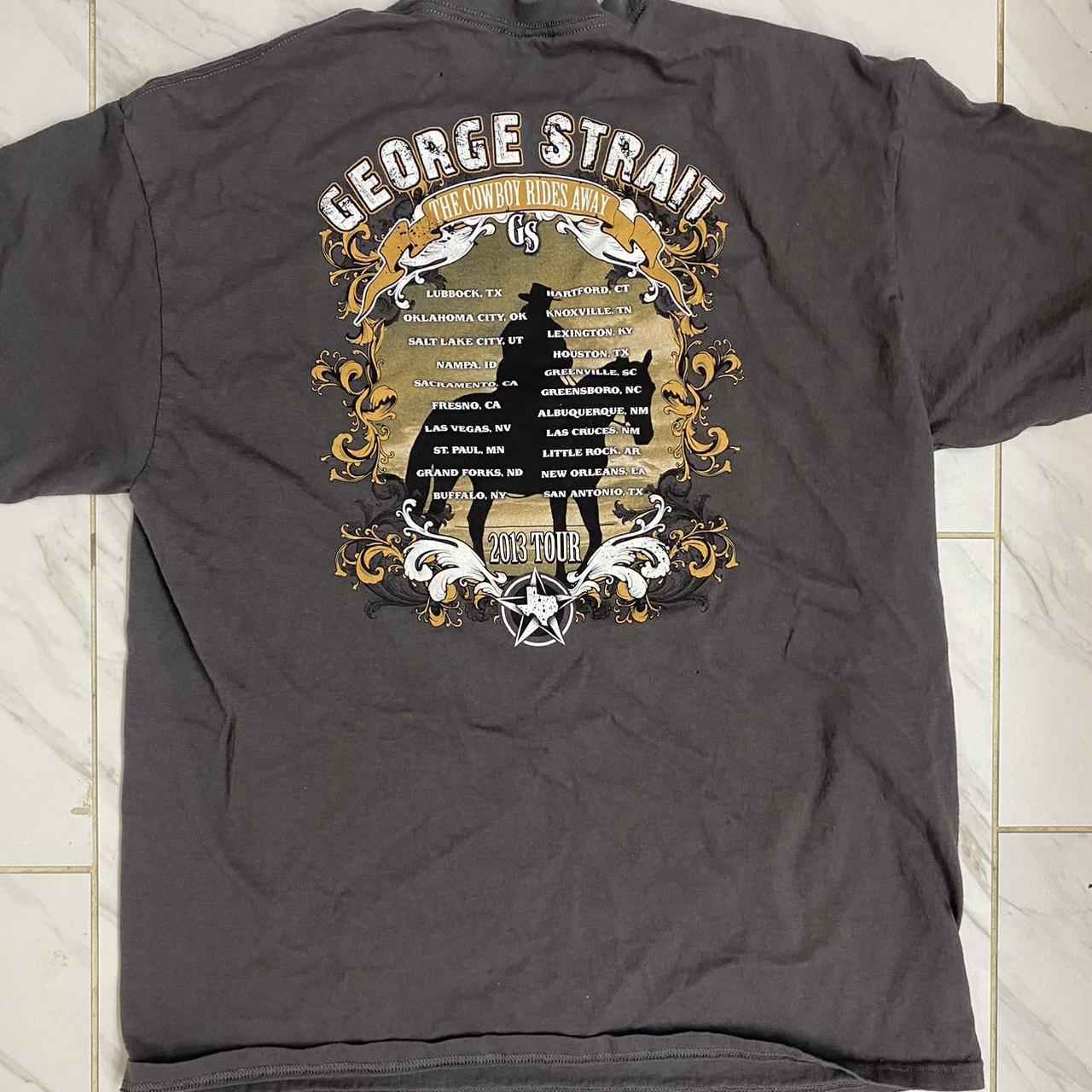 2013 George Strait Tour Tee Size: XL #country... - Depop