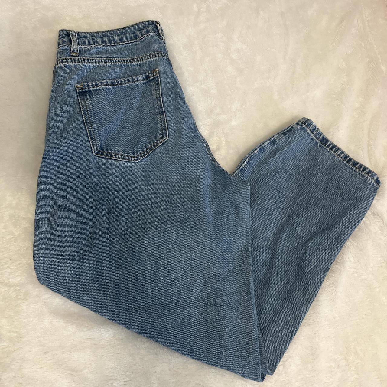 Mom Jean - wide leg, slight taper at the ankle jeans - Depop