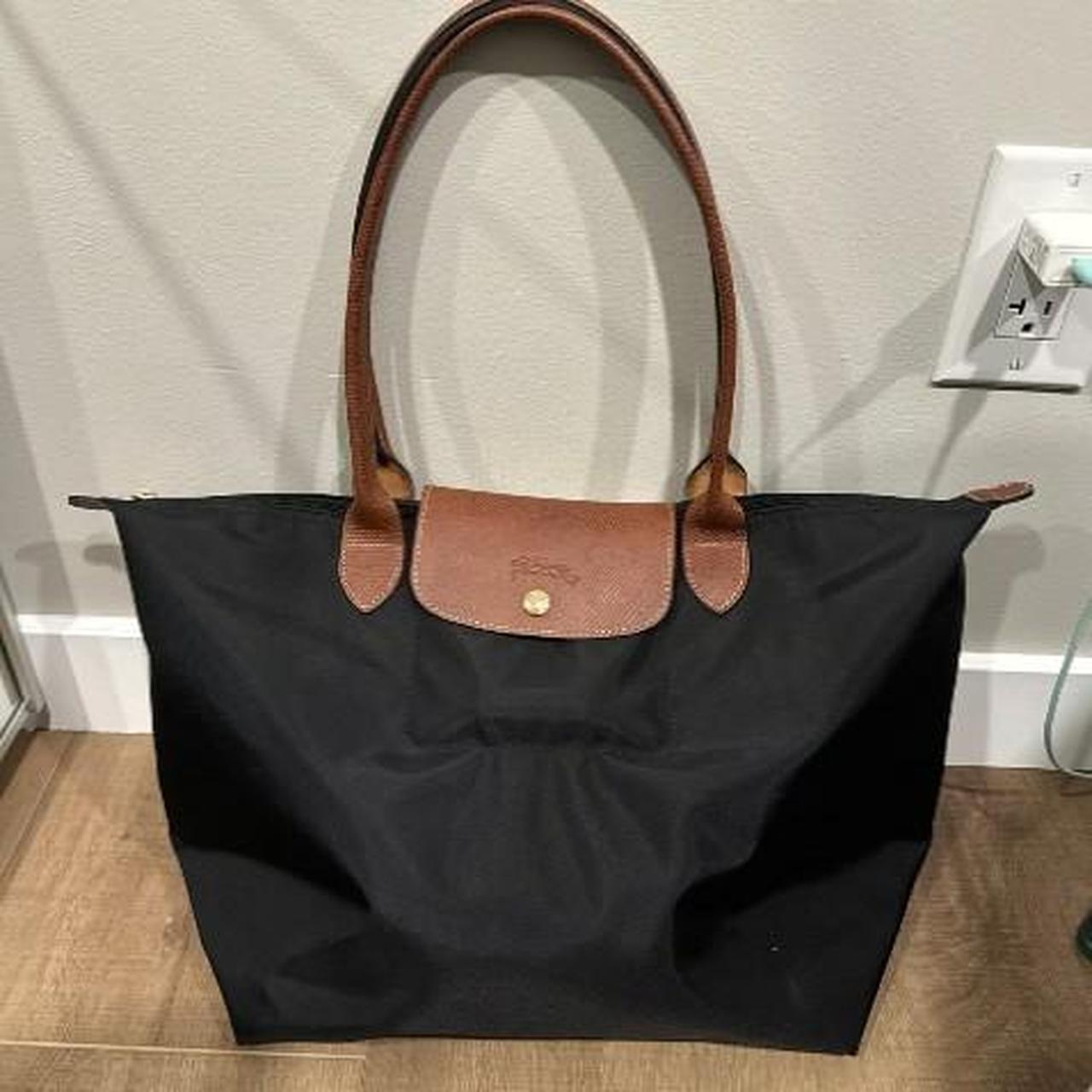 Longchamp le pliage Large longchamp black large... - Depop