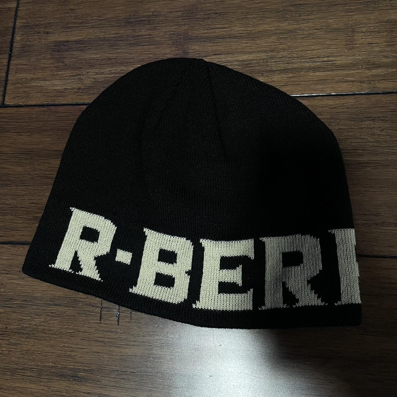 gv gallery beanie r-berry ! brand new shipping... - Depop
