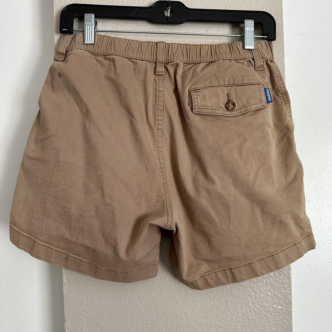 Tan Chubbies Shorts Mens size small 5.5”... - Depop