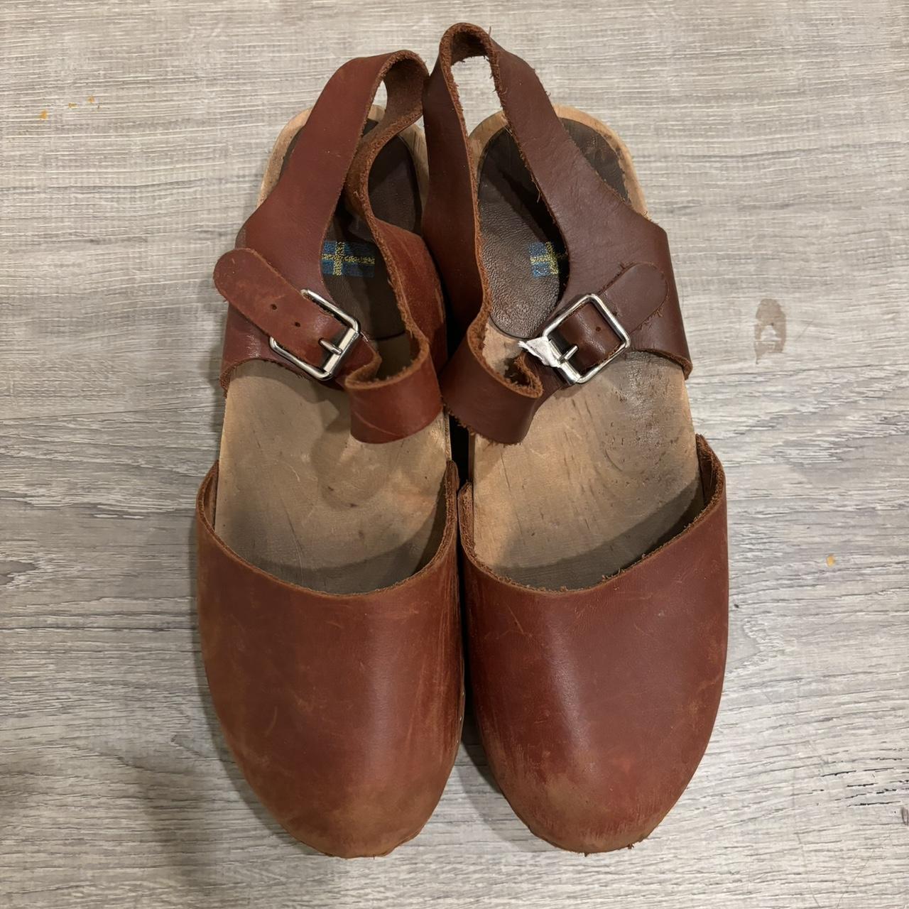 Size 7 clogs from Sweden Real leather - Depop