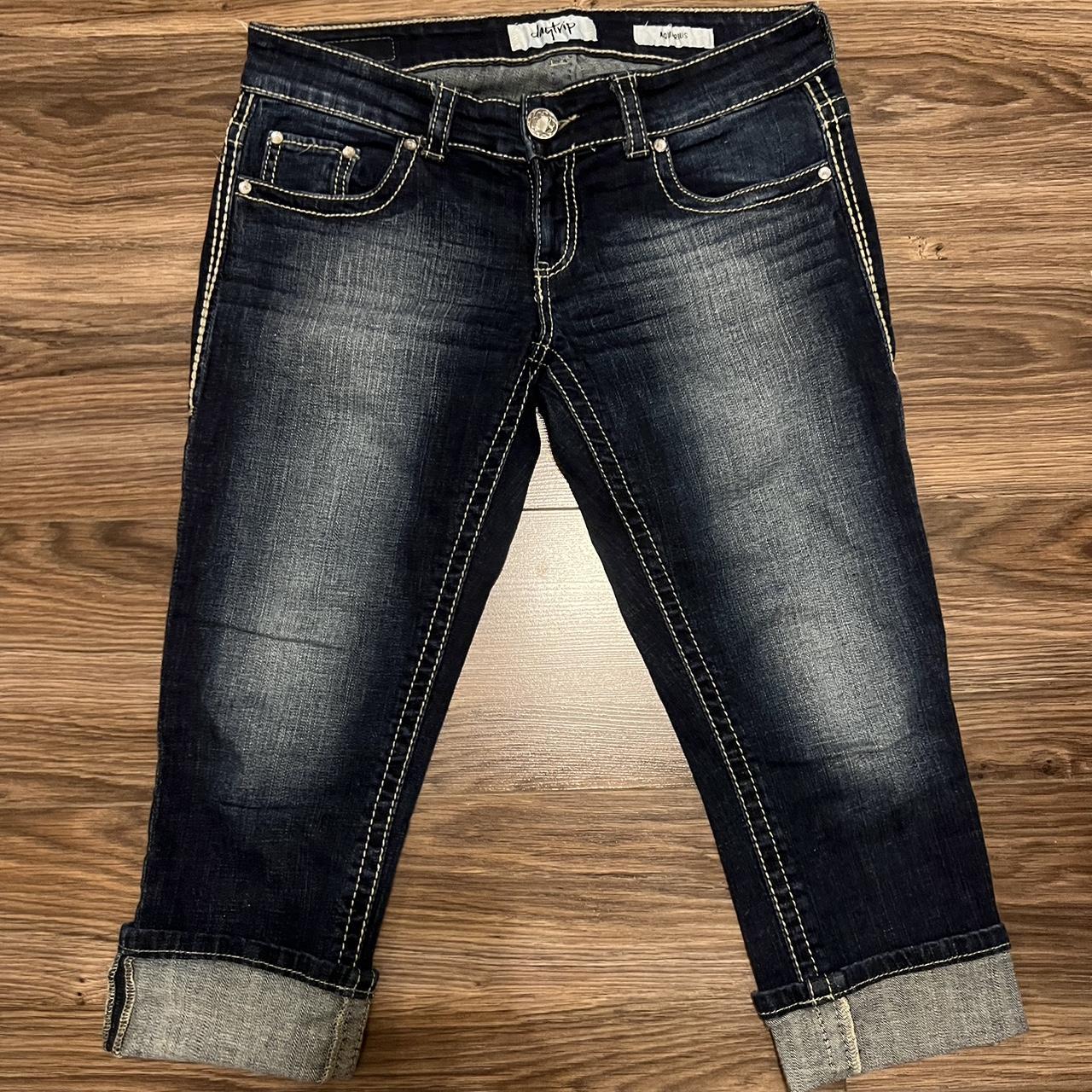 Navy blue dark wash capris pants Low rise Size 29/M - Depop