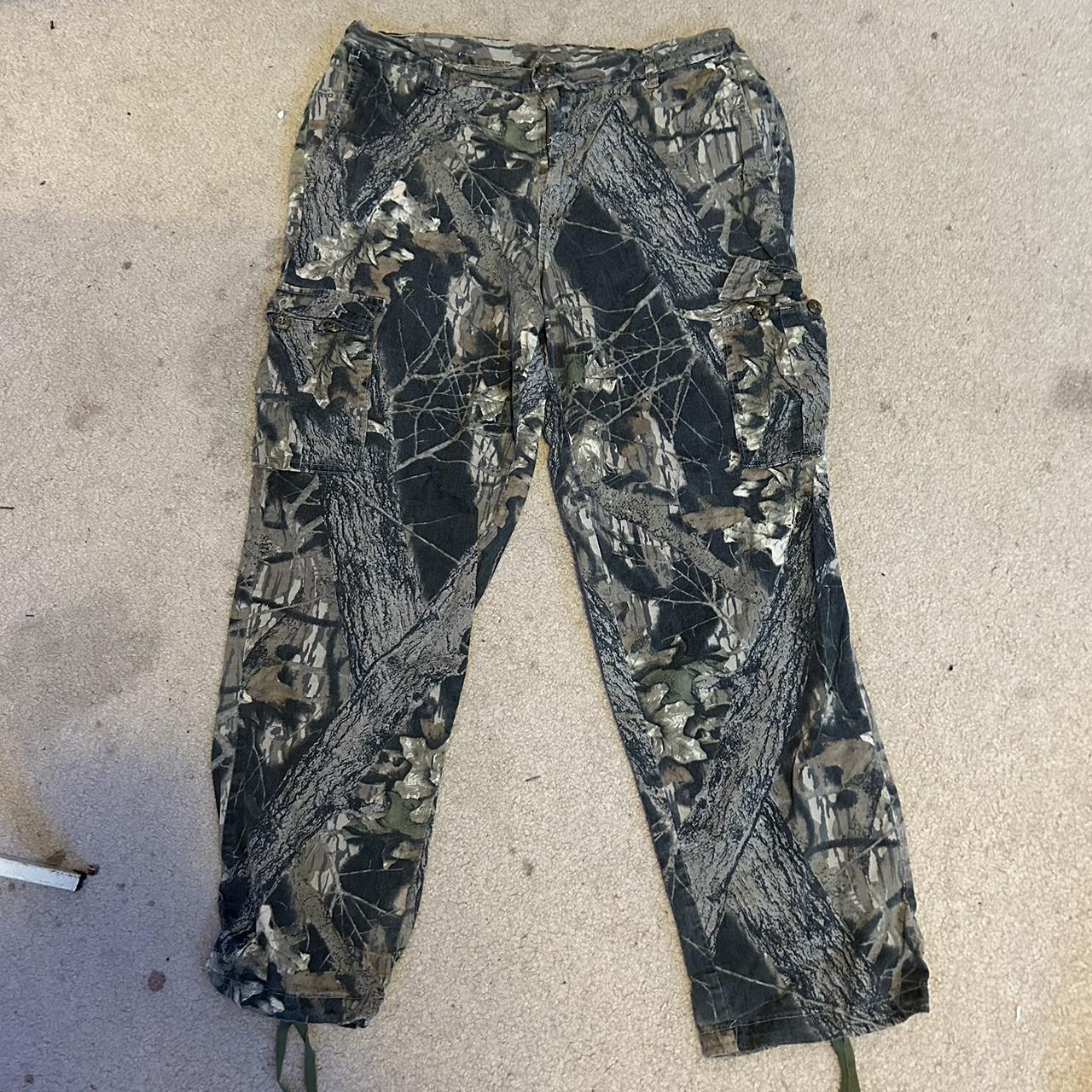 Vintage 90s baggy Realtree camo cargo pants Made in... - Depop