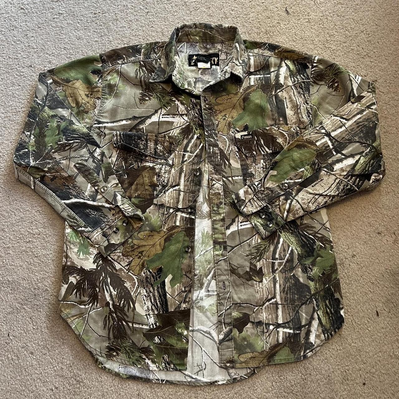 Vintage 90s Realtree Camo Shirt Super cool... - Depop