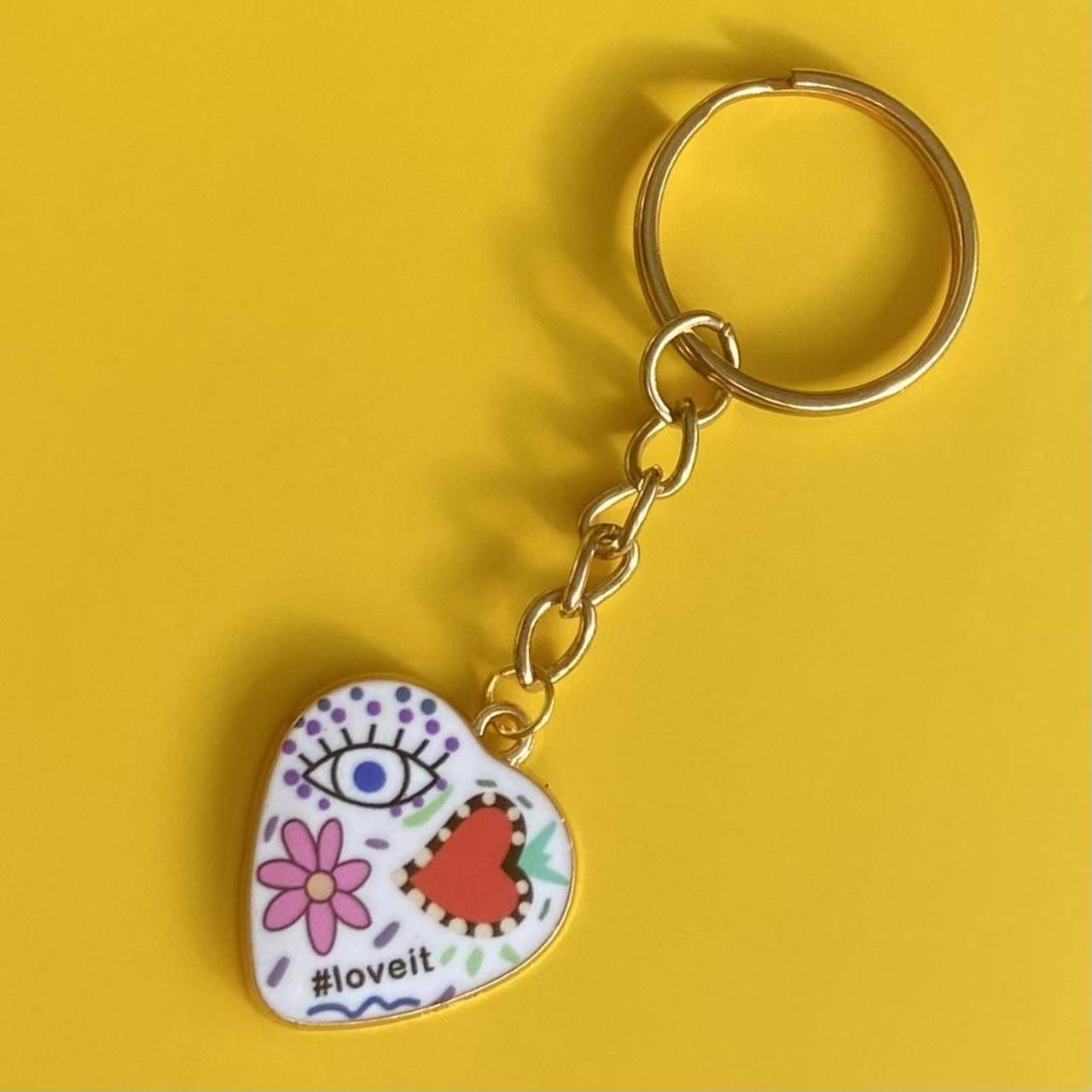 Gold plated funky heart keyring / keychain... - Depop