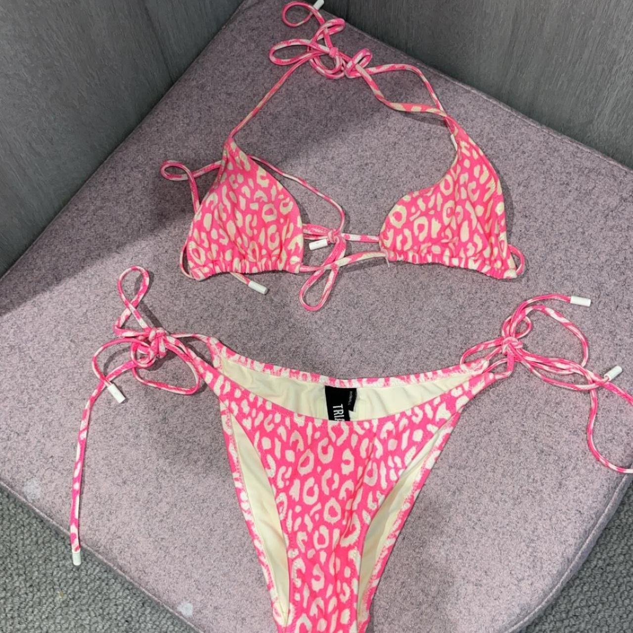 triangl pink cheetah set Size xxs discontinued... - Depop