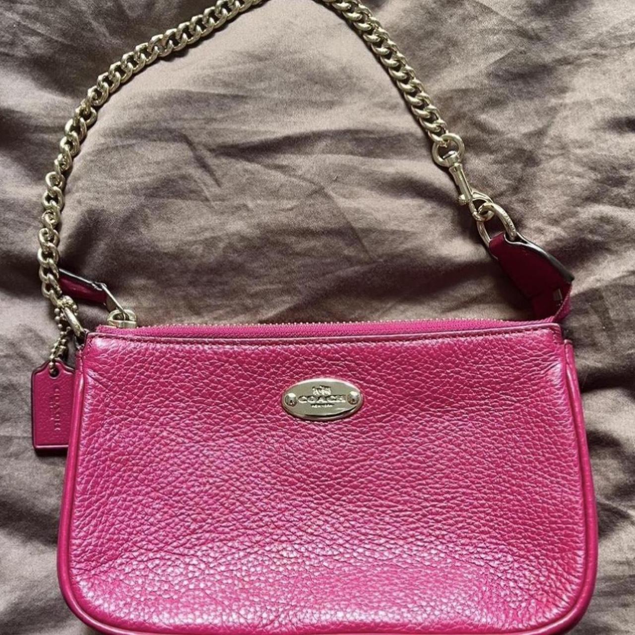 hot pink coach bag 🎀 - super cute everyday bag - Depop
