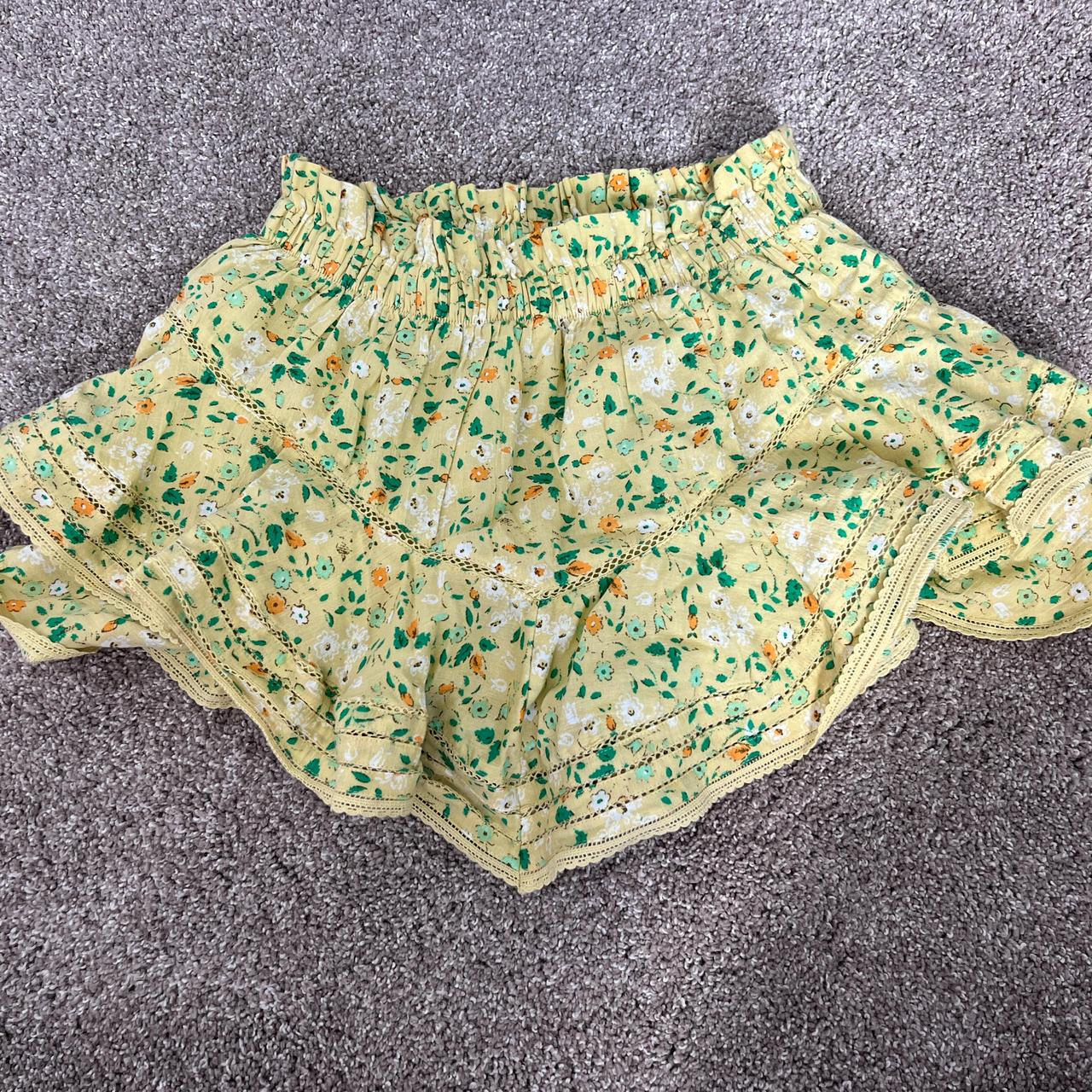 aerie rock n ruffle skort - Depop