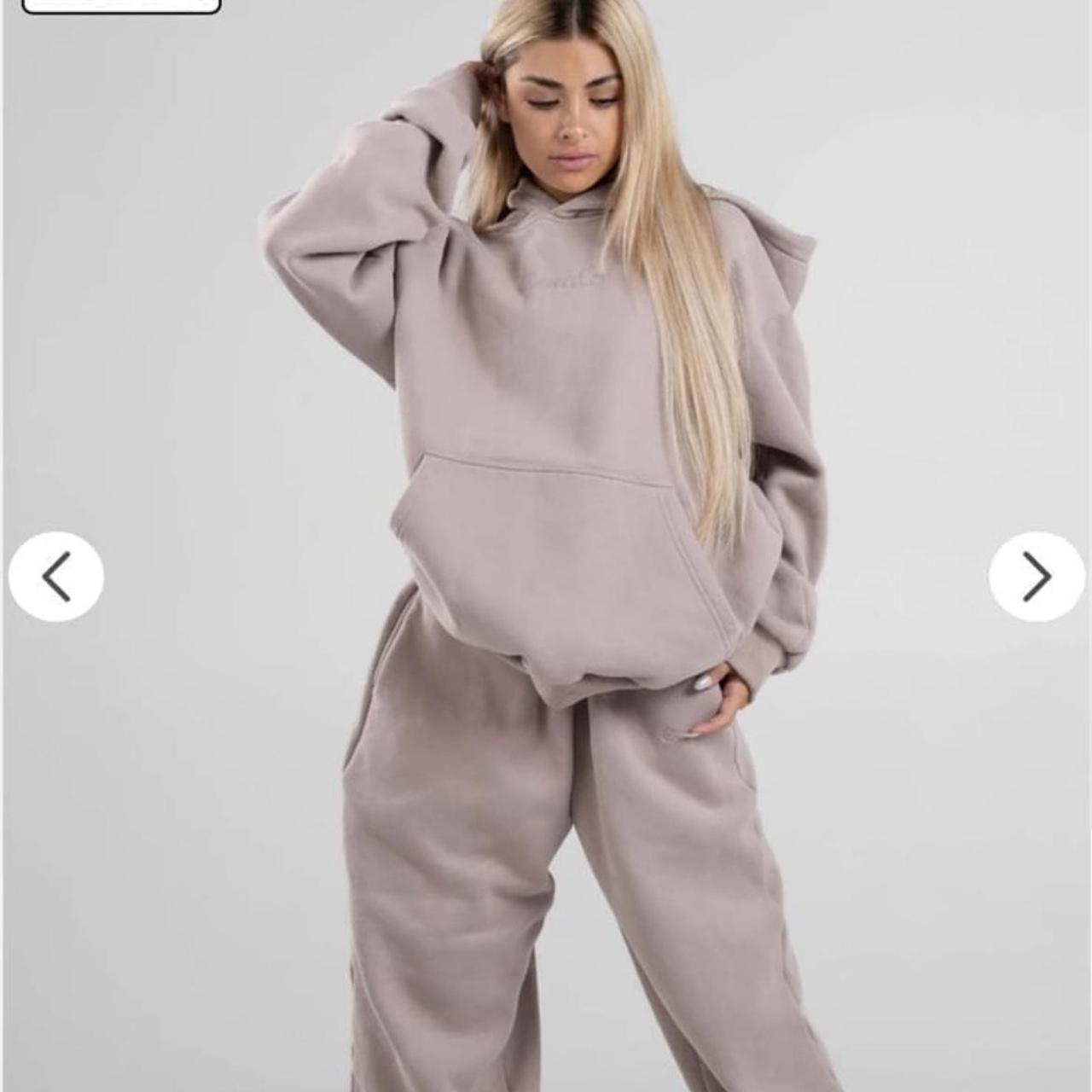 Comfrt Signature Sweat Set Brand new- never washed... - Depop