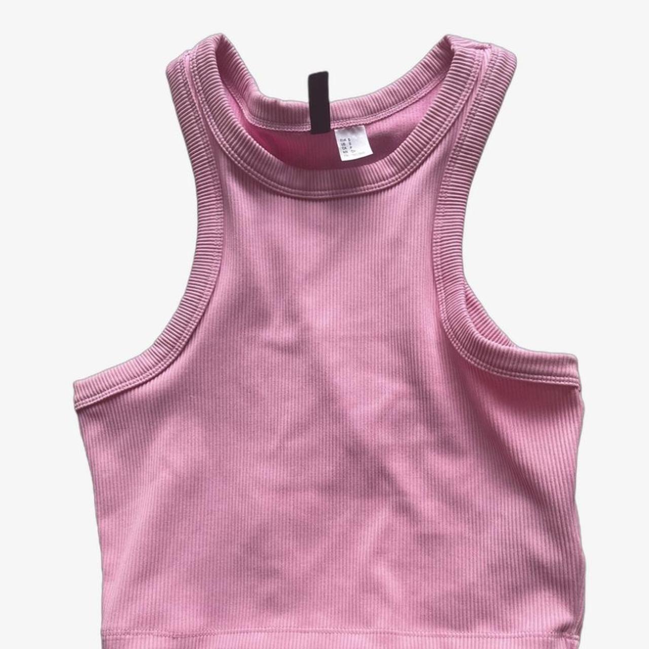 pink tank top - Depop