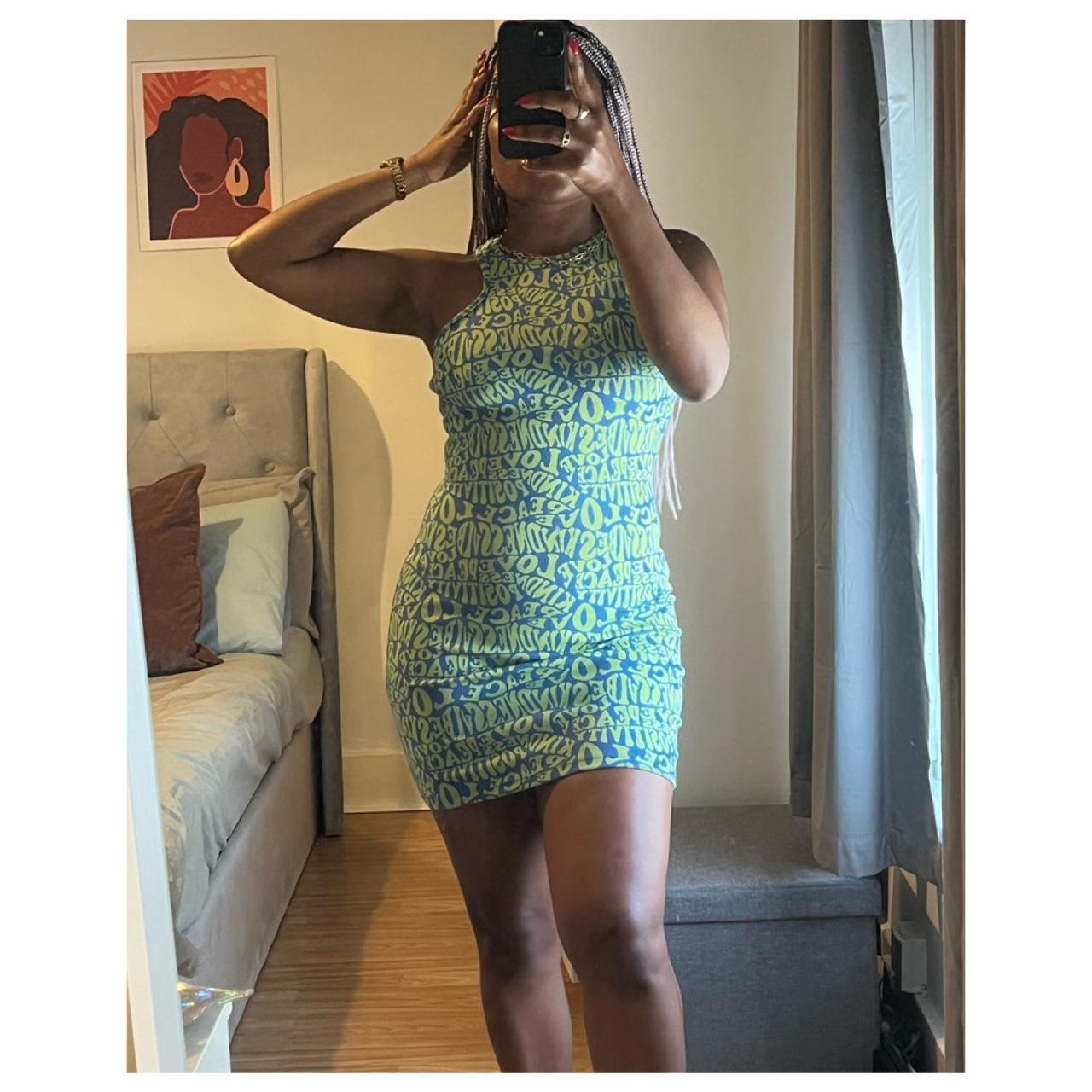 Primark green dress, worn once and in mint... - Depop
