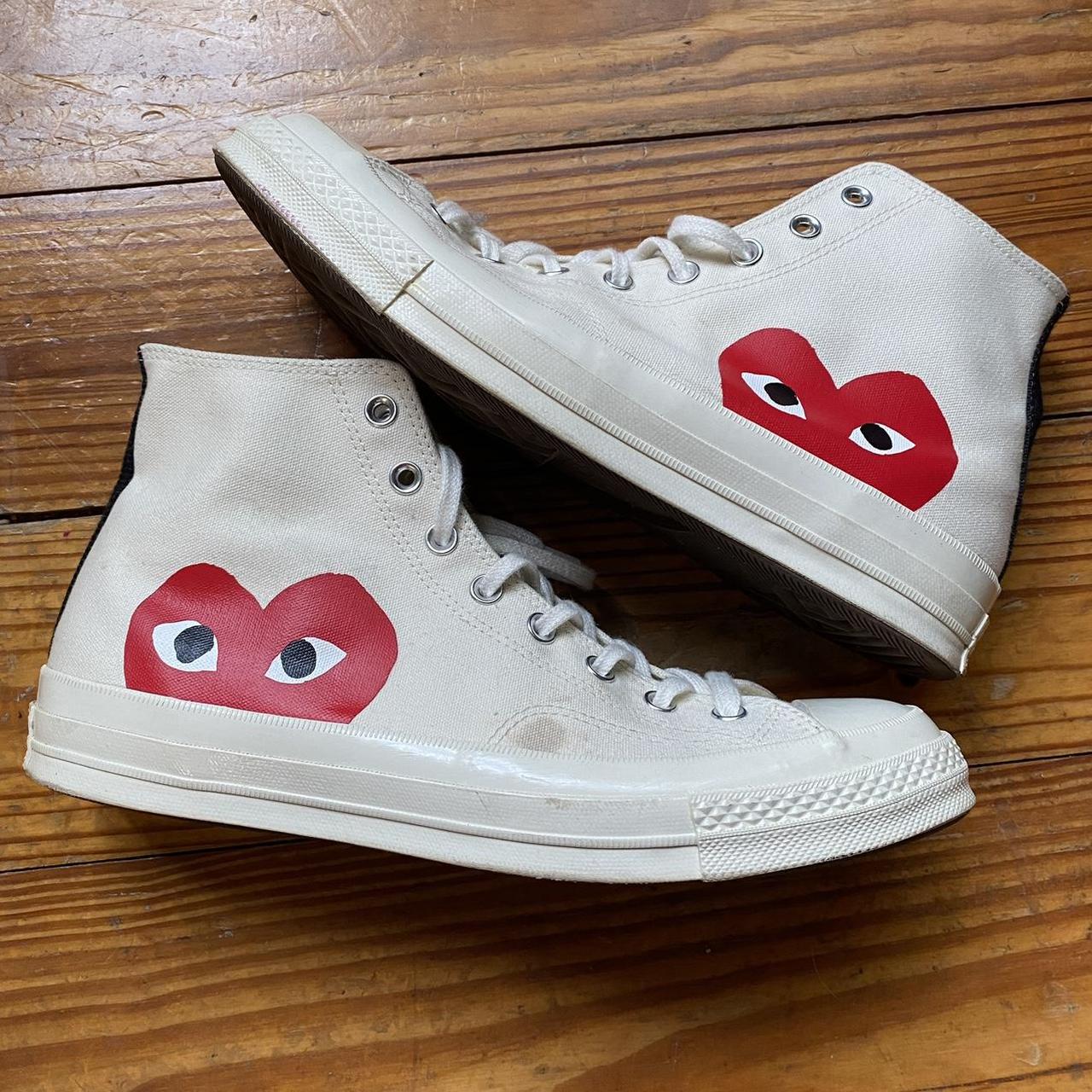 Converse Men's Cream and Red Trainers | Depop
