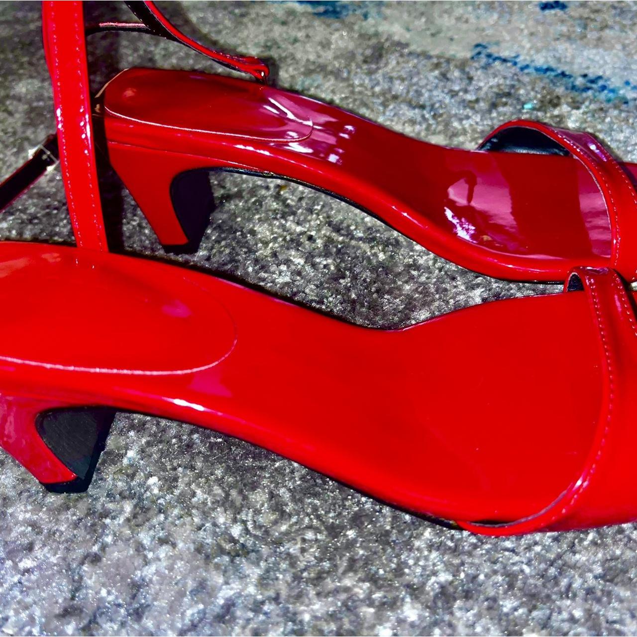 red small heel 2 inches - Depop