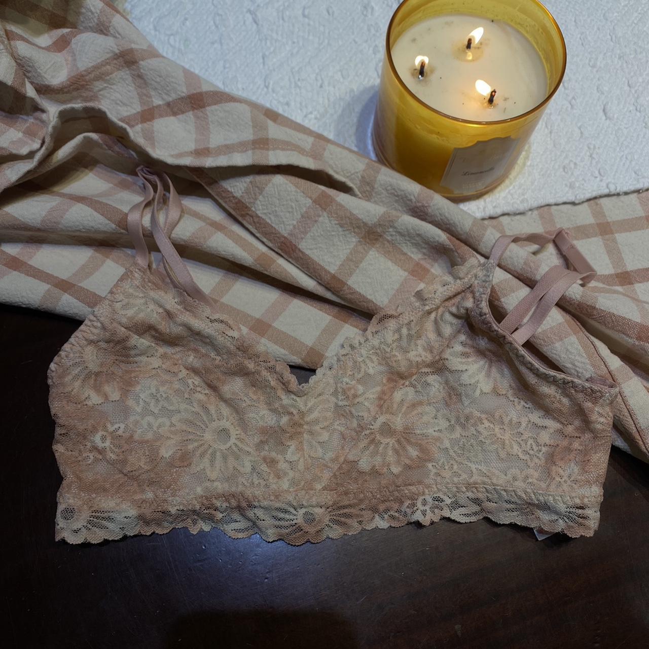 VICTORIA SECRET SMALL BRA 🩰🩰🩰 Adorable bra that can... - Depop