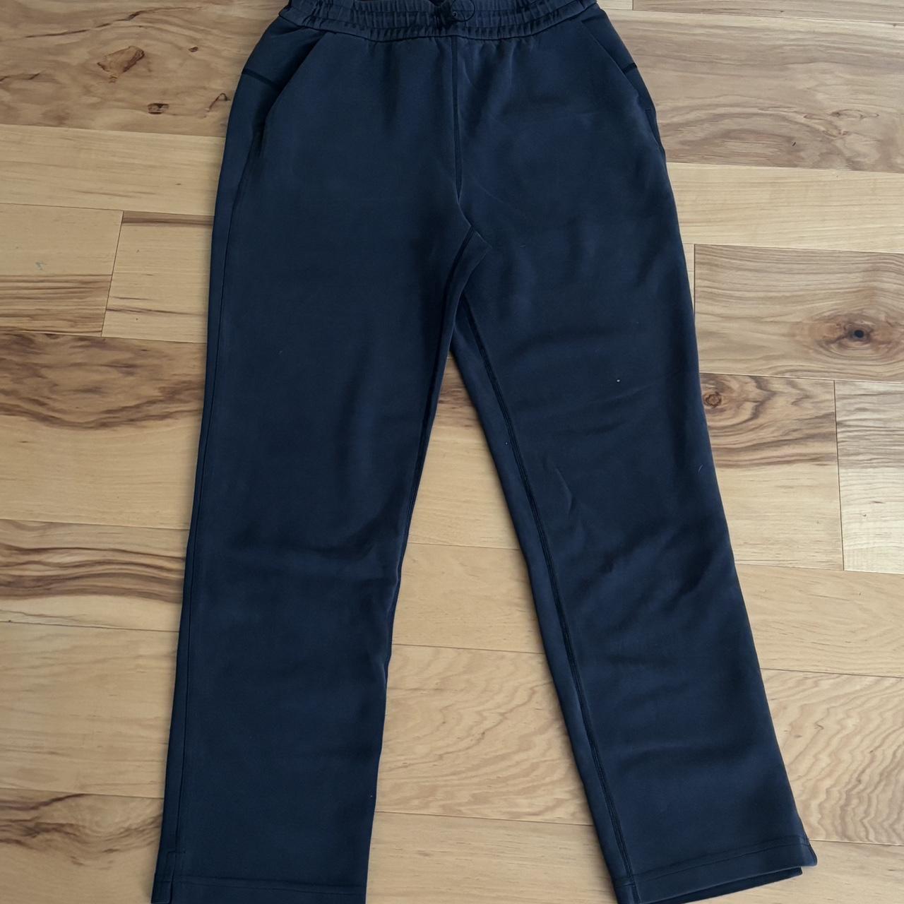 lululemon softstream pants full length size 8 black - Depop