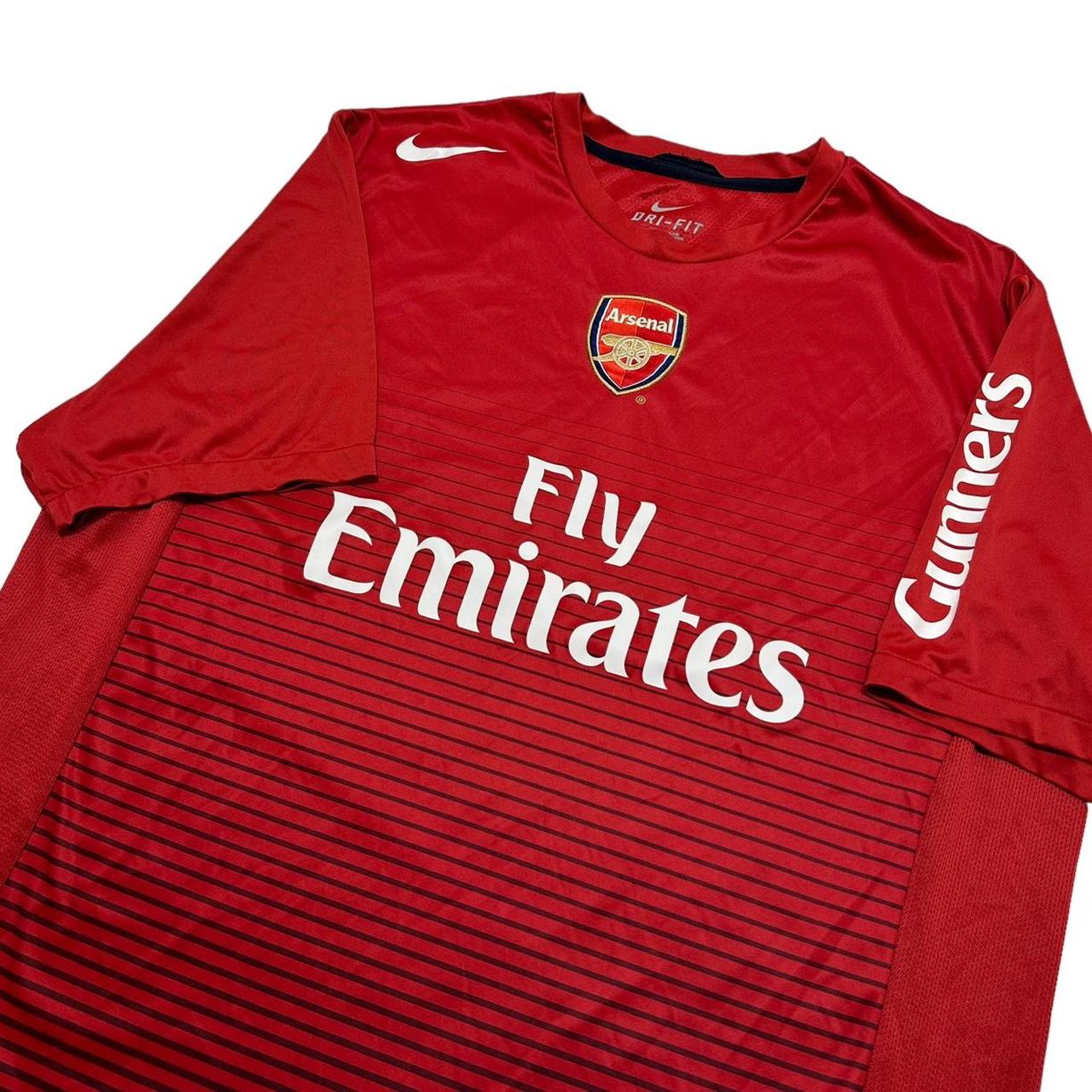 NIKE Arsenal Football Shirt / Soccer Jersey in a... - Depop