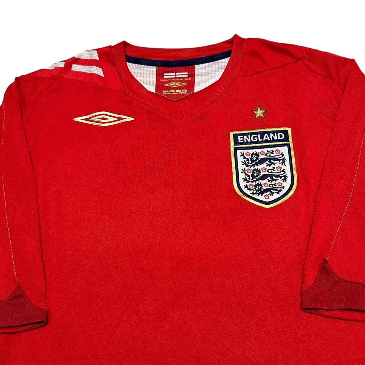 Umbro ENGLAND Football Shirt Retro 2006/2008 Soccer... - Depop