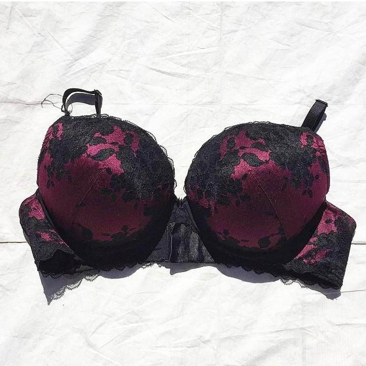 Torrid Maroon/Burgundy Floral Lace Bra. Has a edgy... - Depop