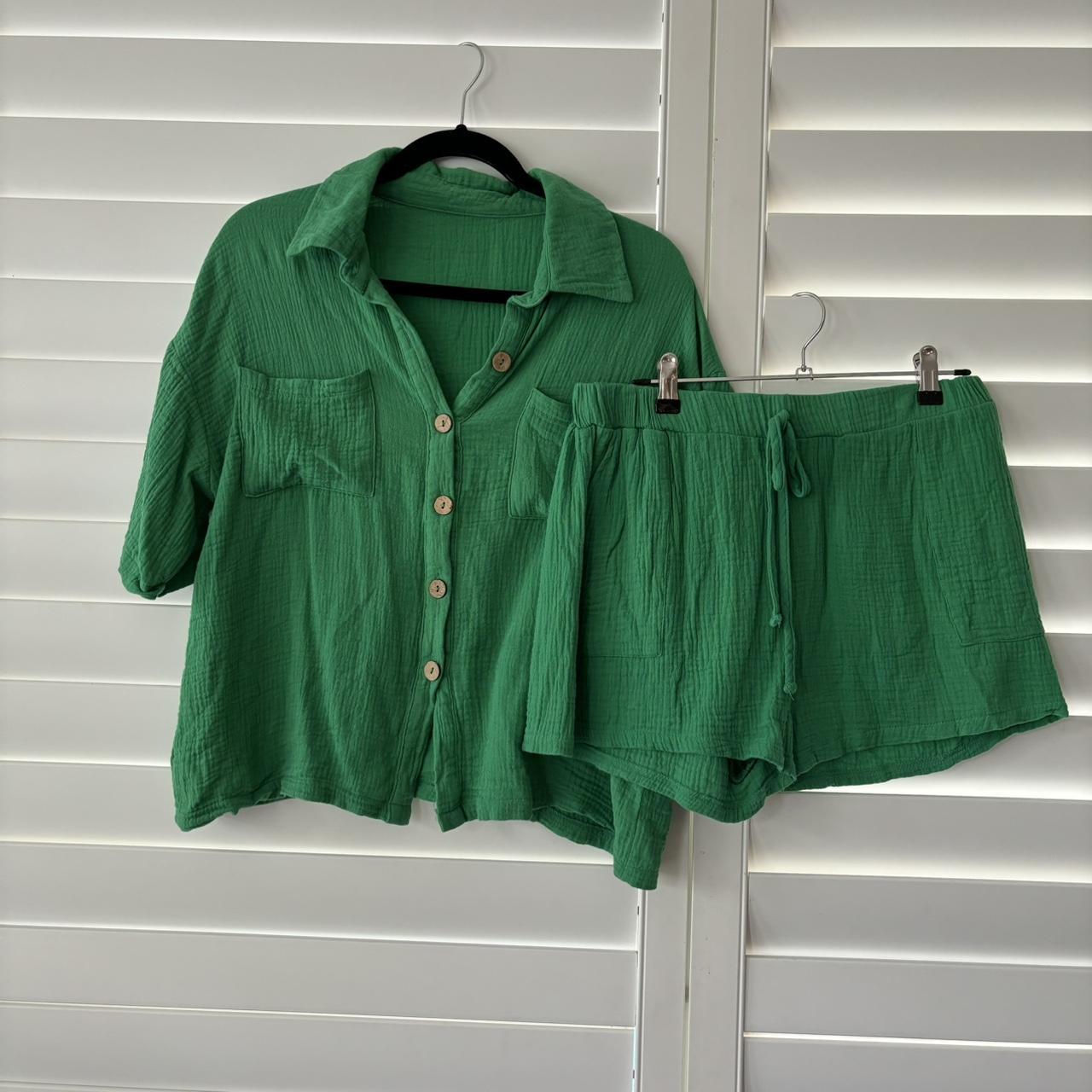 Green matching set , size L. Would best suit size... - Depop