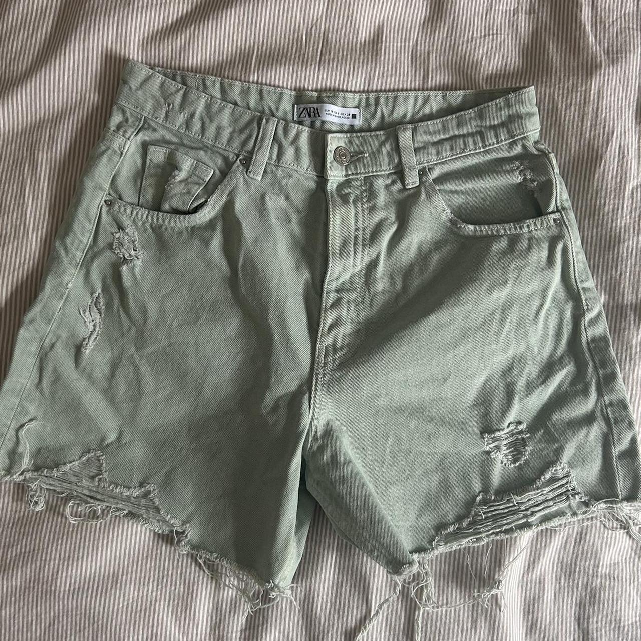 Zara sage green distressed mom shorts - Depop
