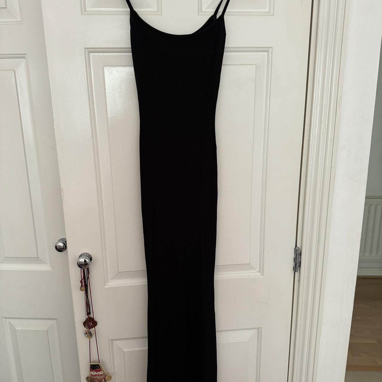 The viral SKIMS dress!!! Only worn once Amazing... - Depop