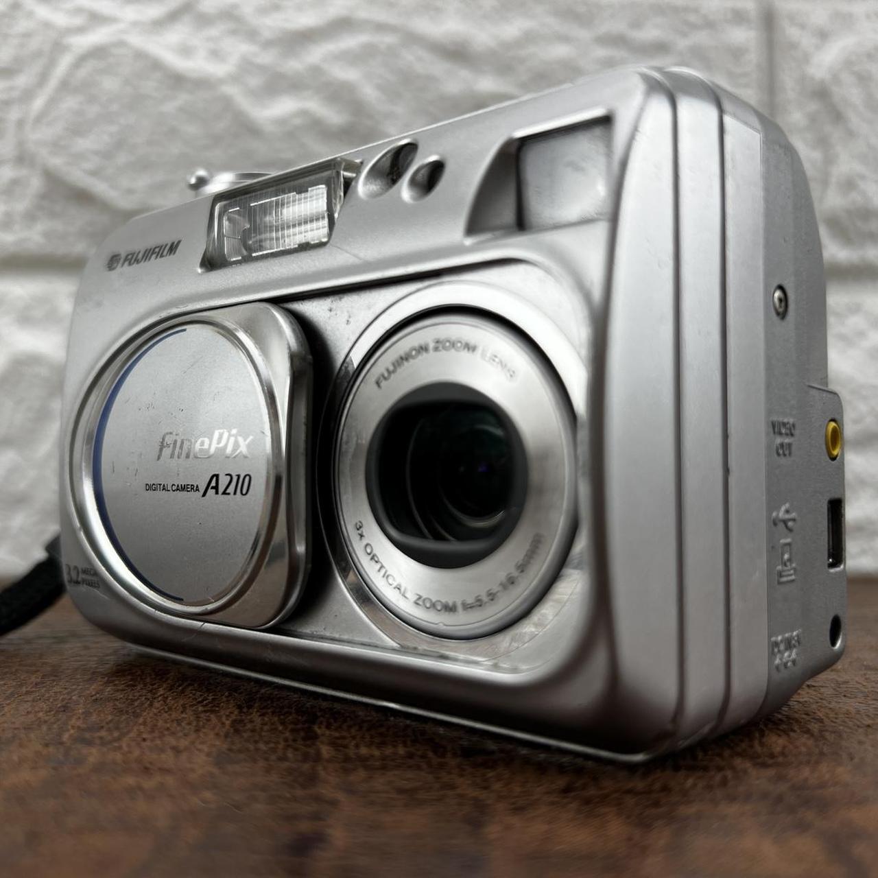 📸 Fujifilm Finepix a210 3.2mp CCD point & shoot... - Depop
