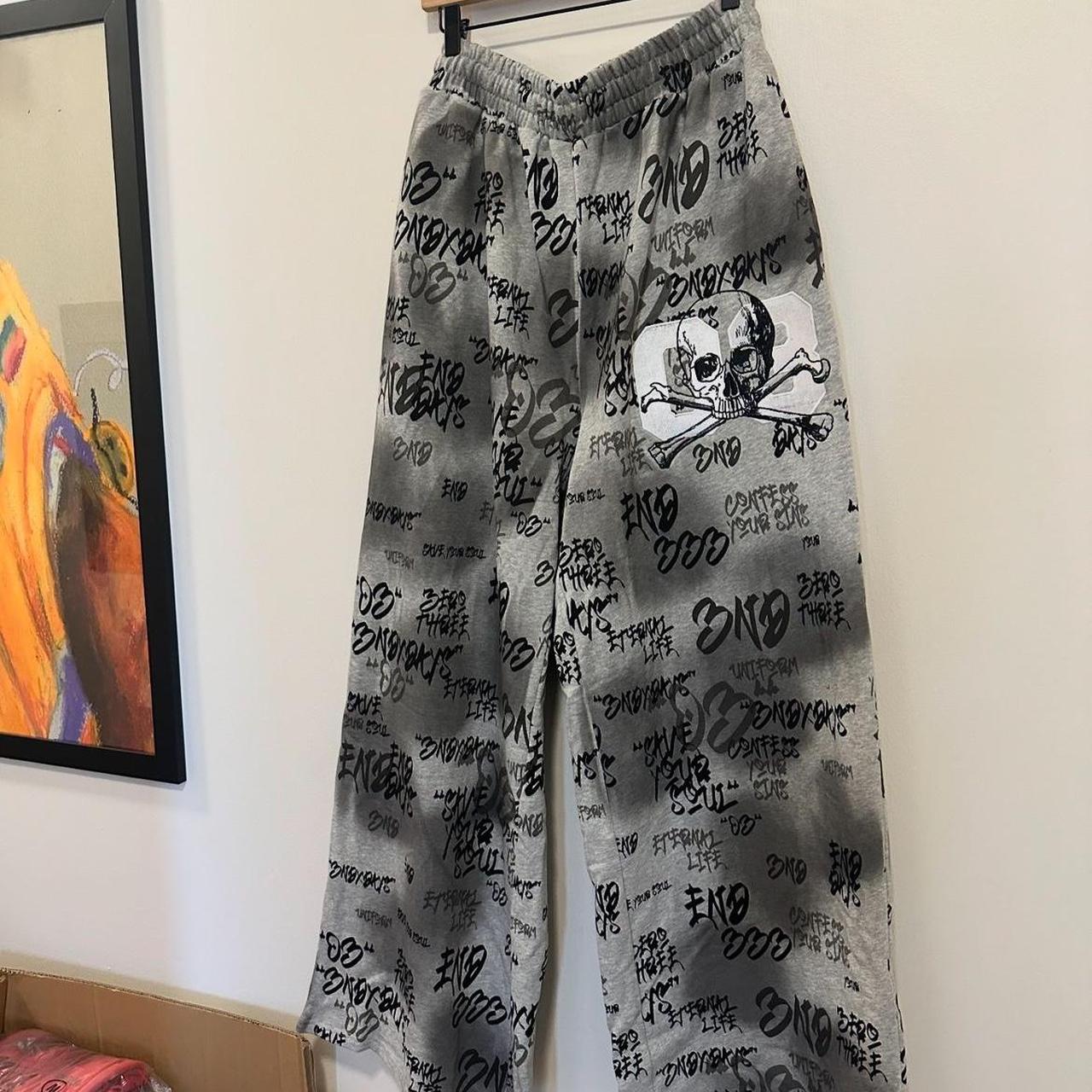 END DAYS SWEATPANTS **VERY RARE NEVER STOCKING... - Depop